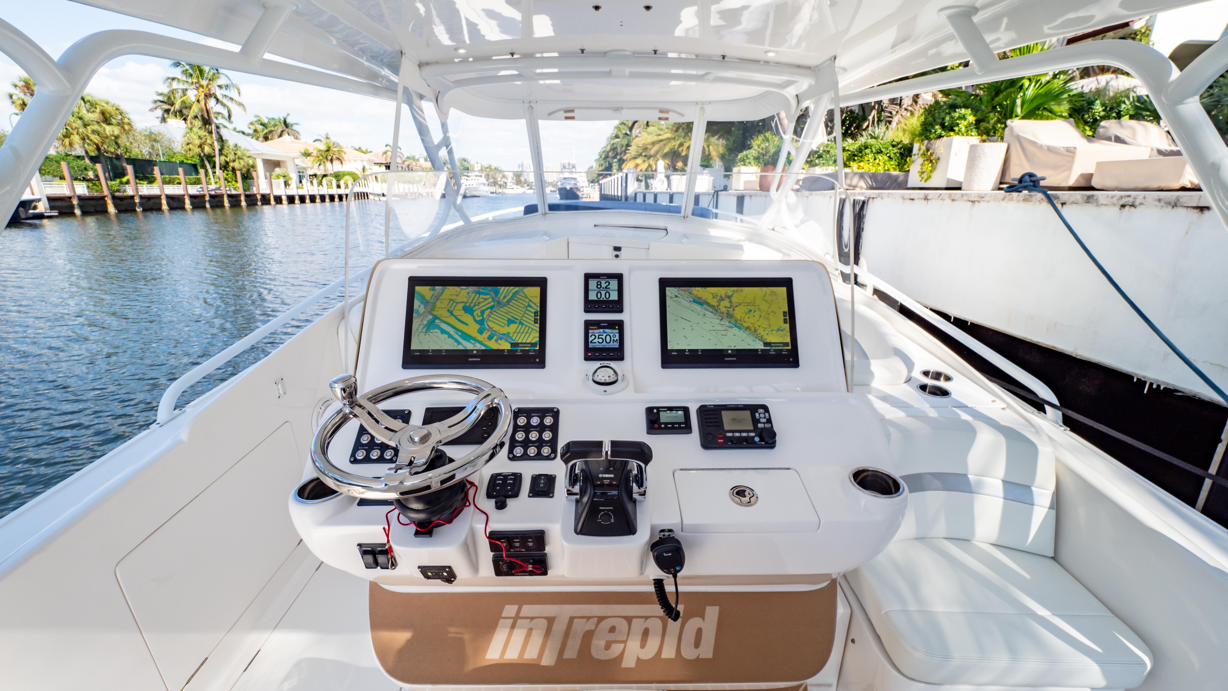 2019 Intrepid 407 Cuddy Cuddy Cabin for sale - YachtWorld