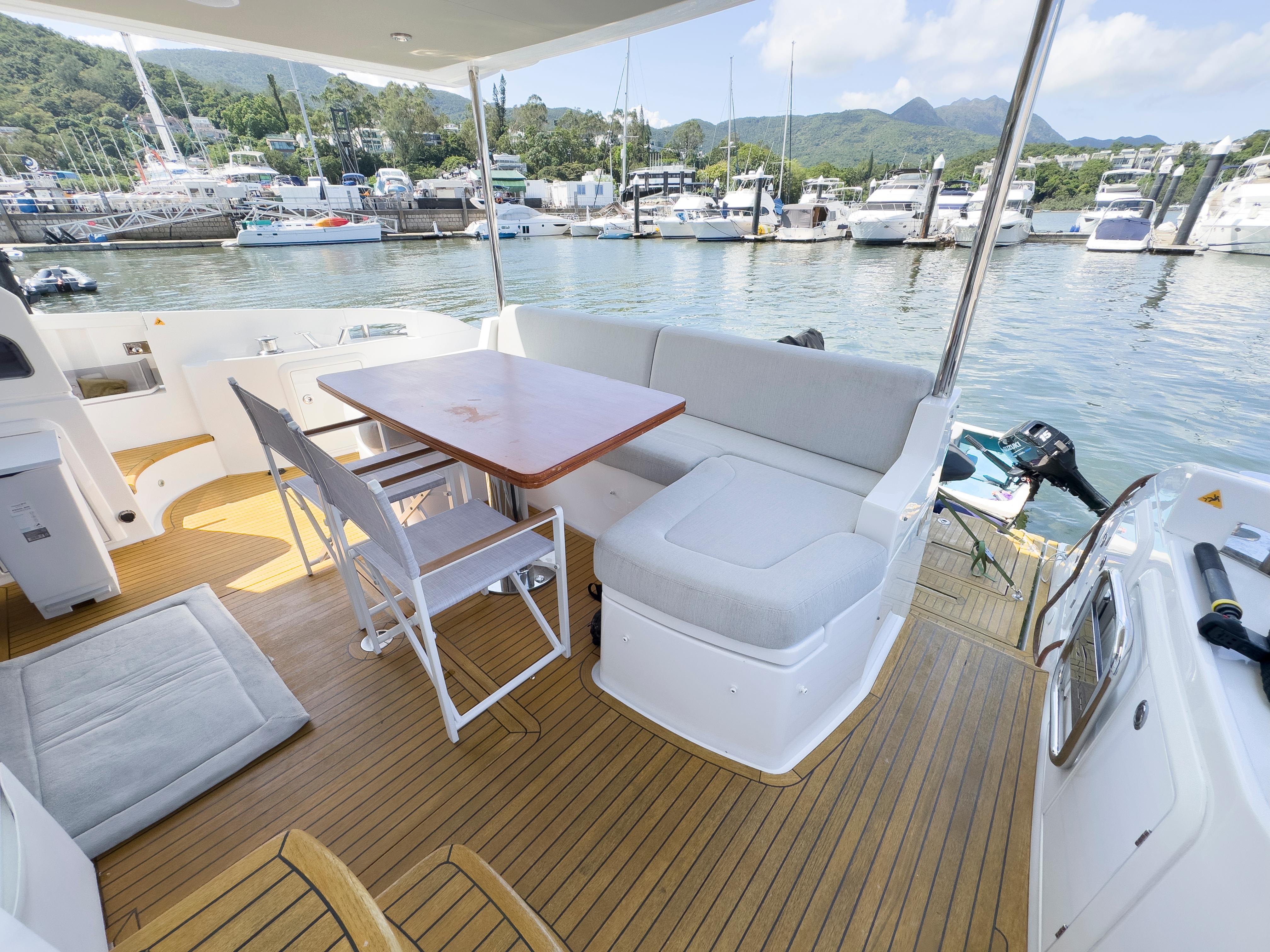 2019 Azimut 55 Flybridge for sale - YachtWorld
