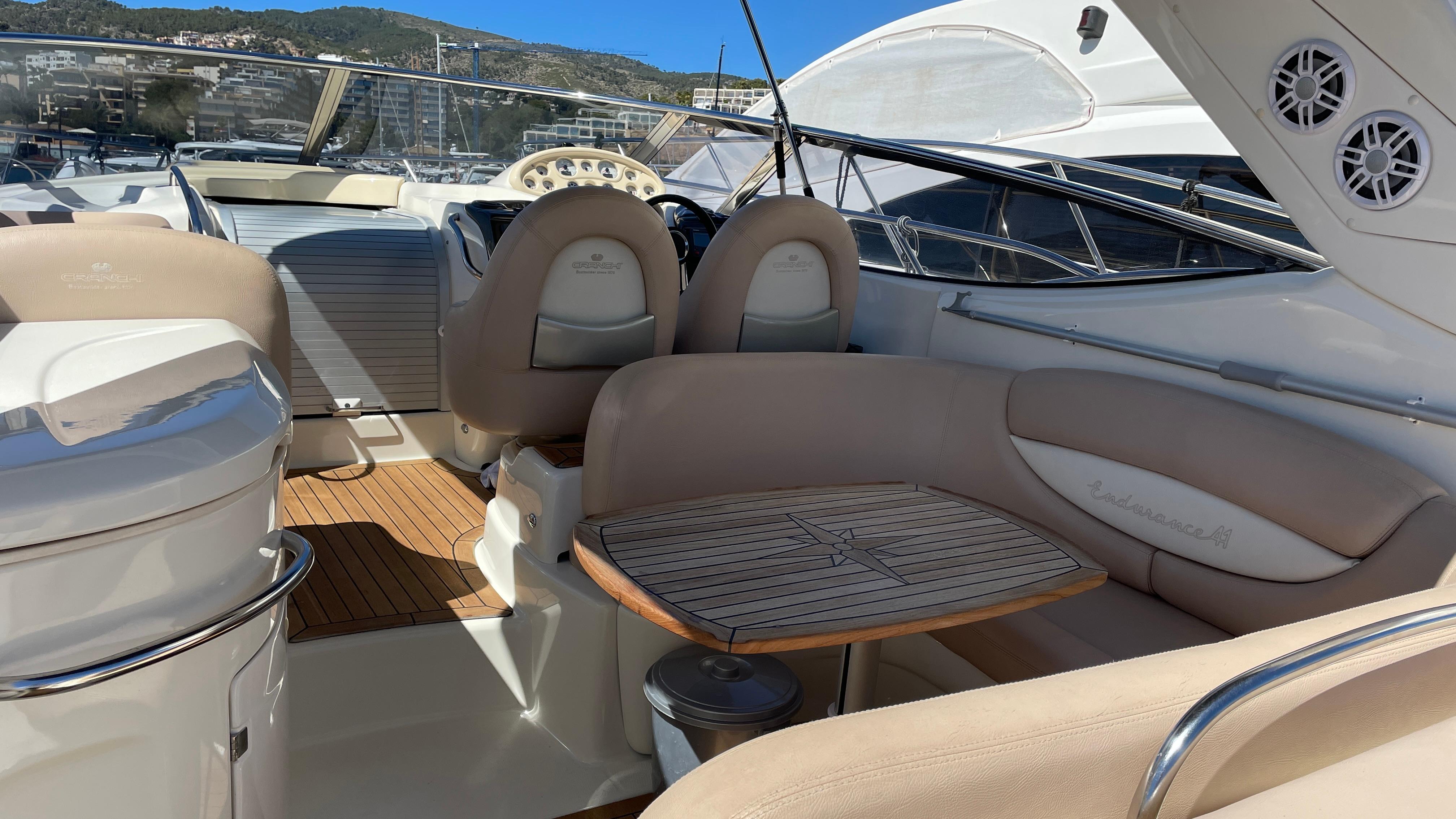 2009 Cranchi Endurance 41 Cruiser for sale - YachtWorld