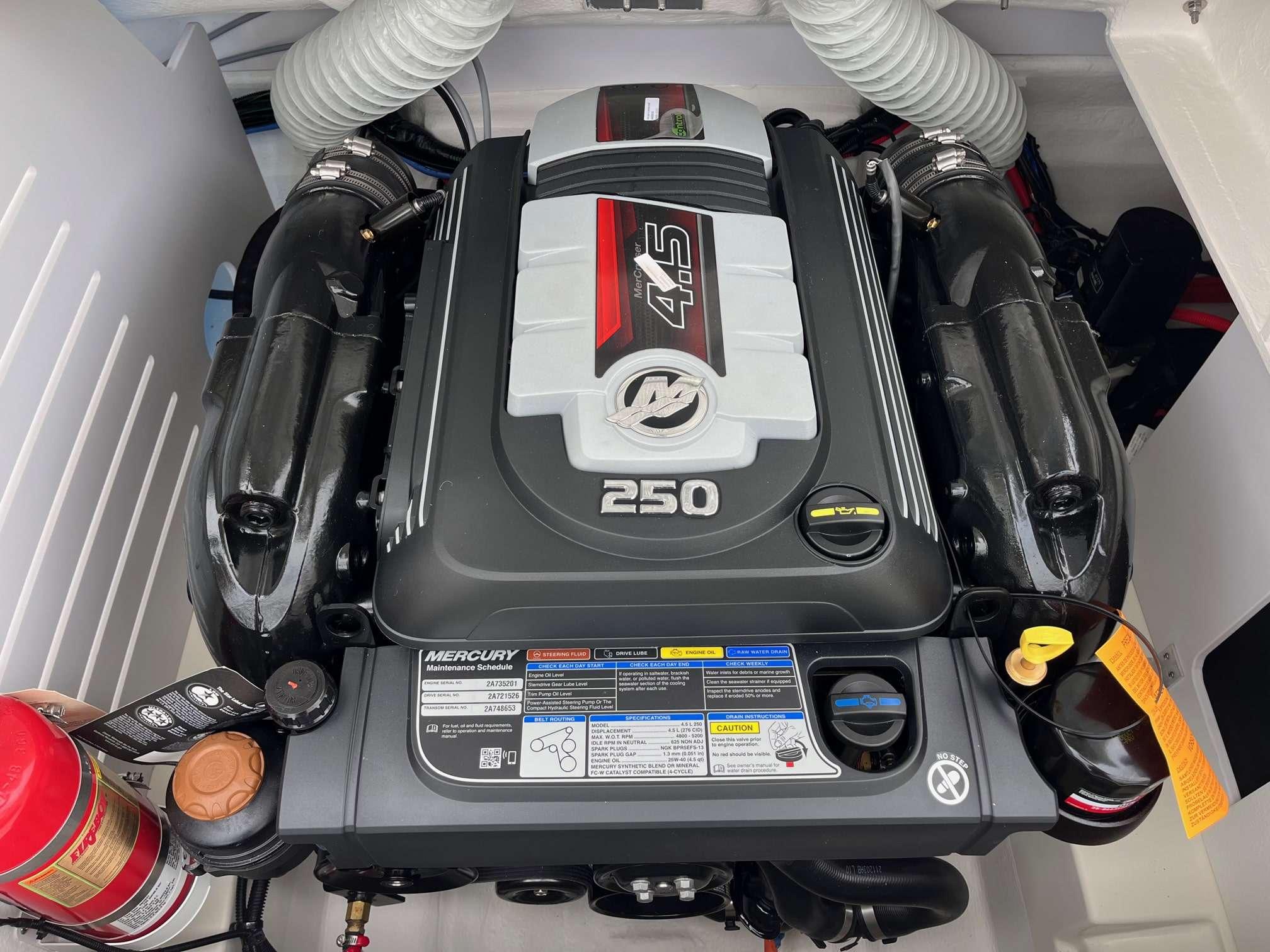 2023 Sea Ray SPX 210 Ski and Wakeboard for sale - YachtWorld