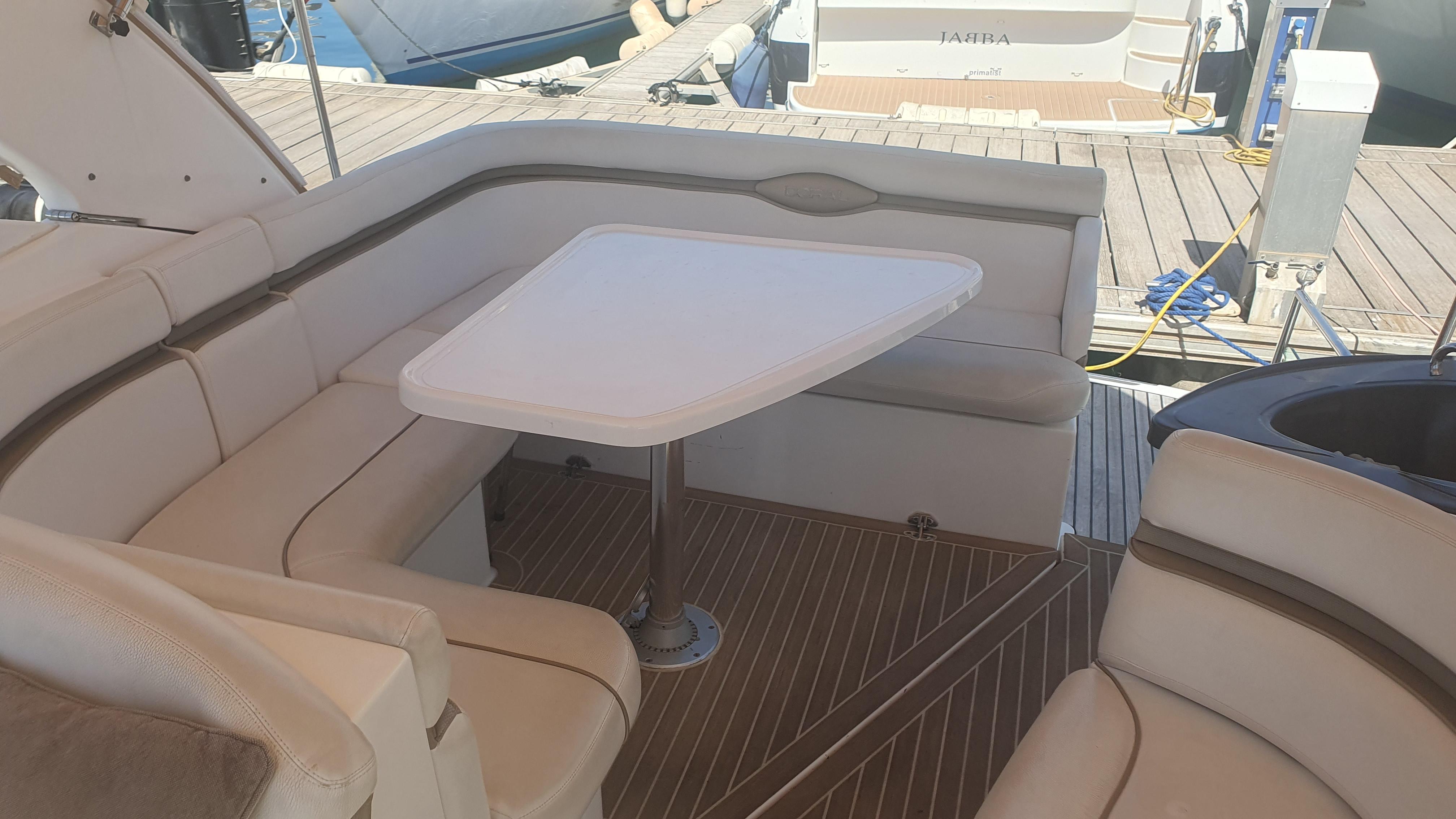 2005 Doral 300 Sc Sports Cruiser for sale - YachtWorld