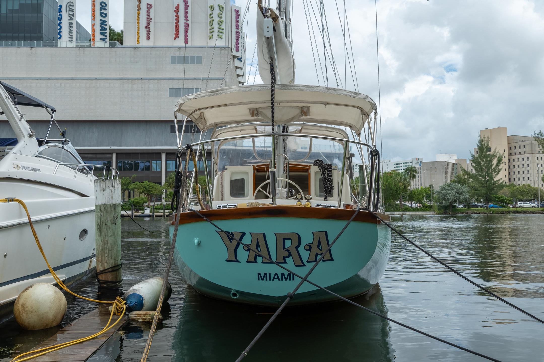 1965 Pearson 44 Countess Ketch Decksalon Segelboote Kaufen - YachtWorld