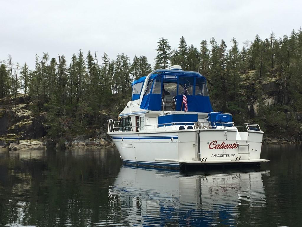 1989 DeFever Offshore Cruiser Motoryacht til salg- YachtWorld