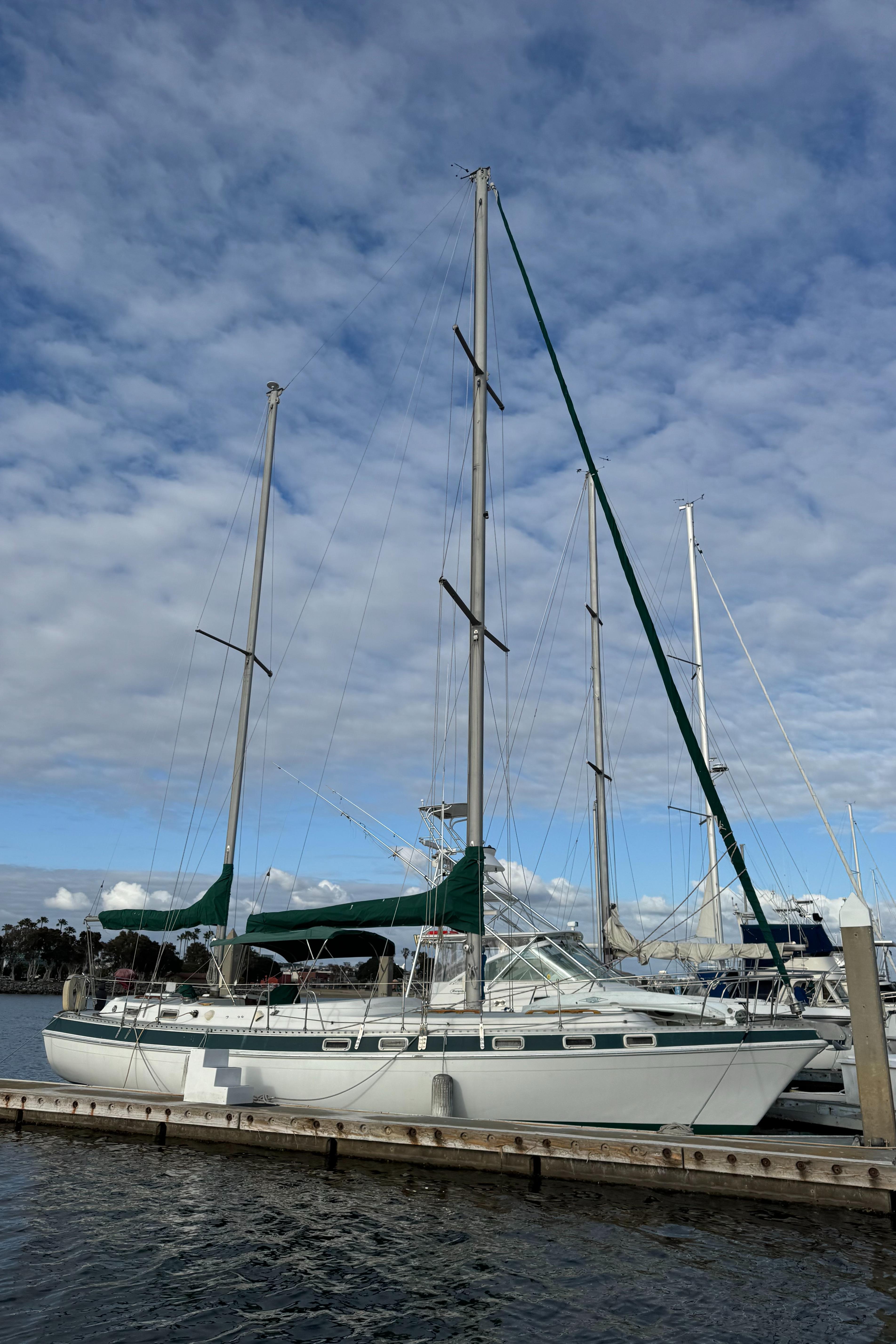 1981 Morgan Out Island 41 CC Ketch Rig Centre Cockpit for sale - YachtWorld