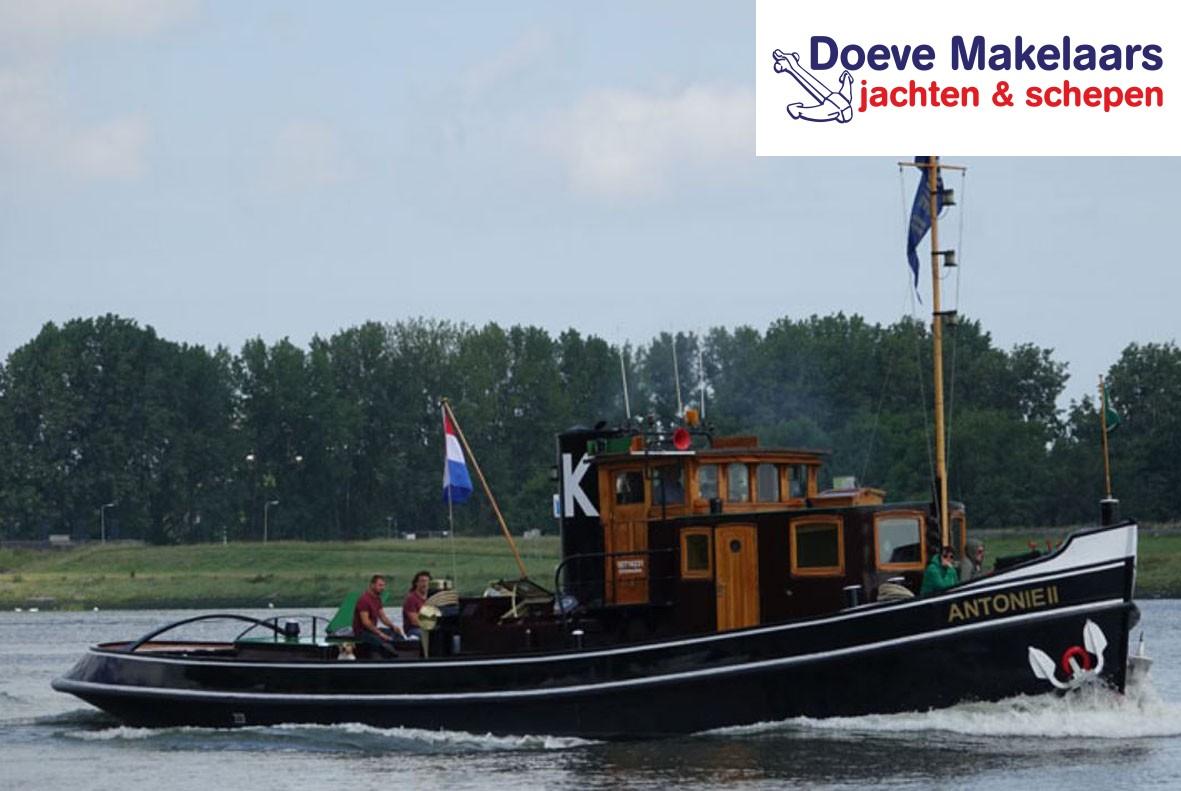 Sleepboot Antonie II met CBB | 1938 | 19m | Boatshop24