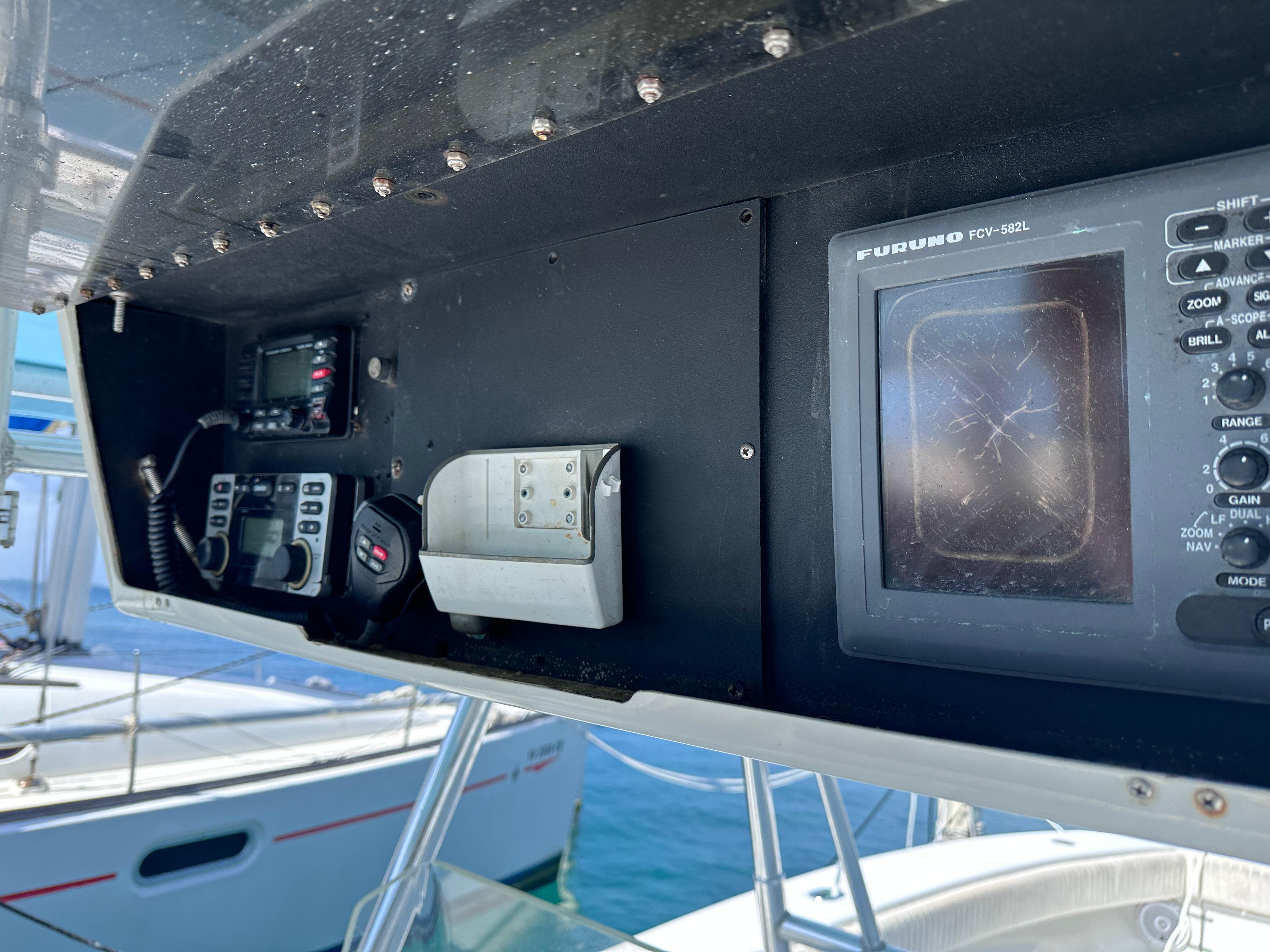 1995 Jupiter 31 Center Console Center Console for sale - YachtWorld