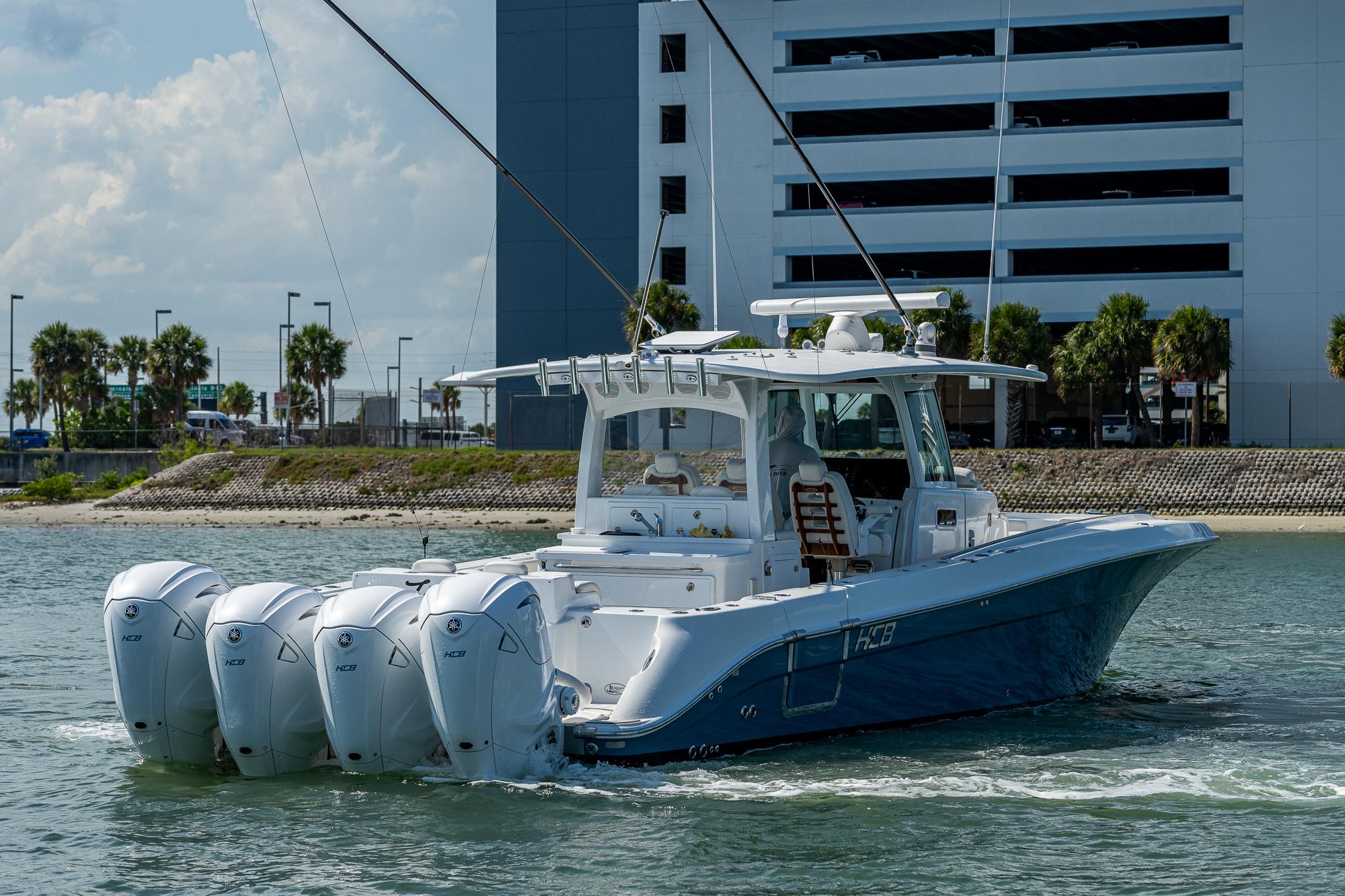 2021 HCB 42 Lujo Center Console for sale - YachtWorld