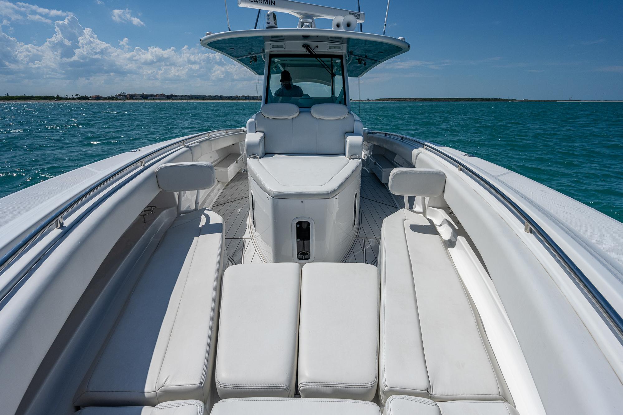 2021 HCB 42 Lujo Center Console for sale - YachtWorld