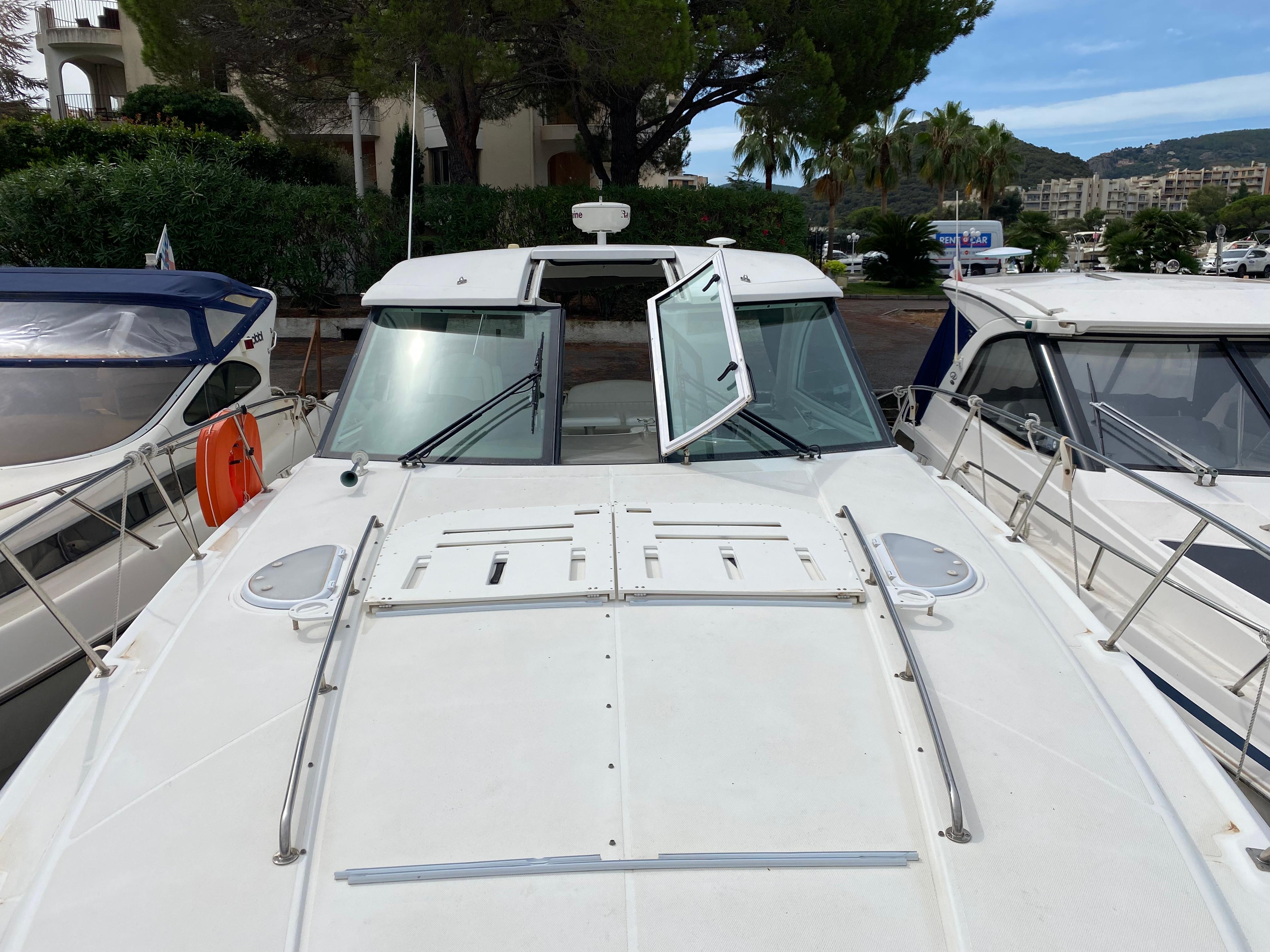 2008 Cruisers 390 Sports Coupe Sports Cruiser for sale - YachtWorld