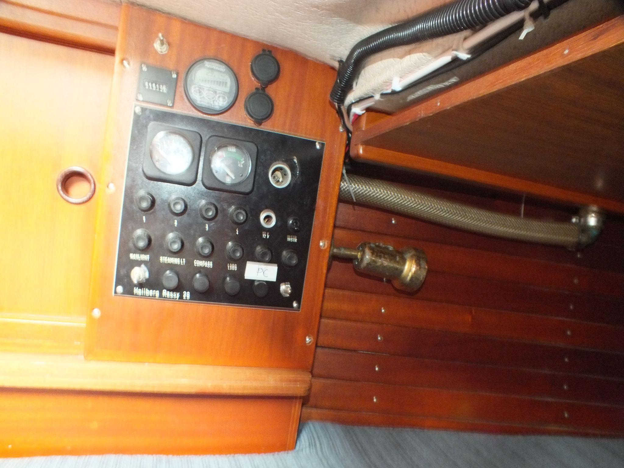 1982 Hallberg-Rassy 29 Barcos de crucero/regata en venta - YachtWorld