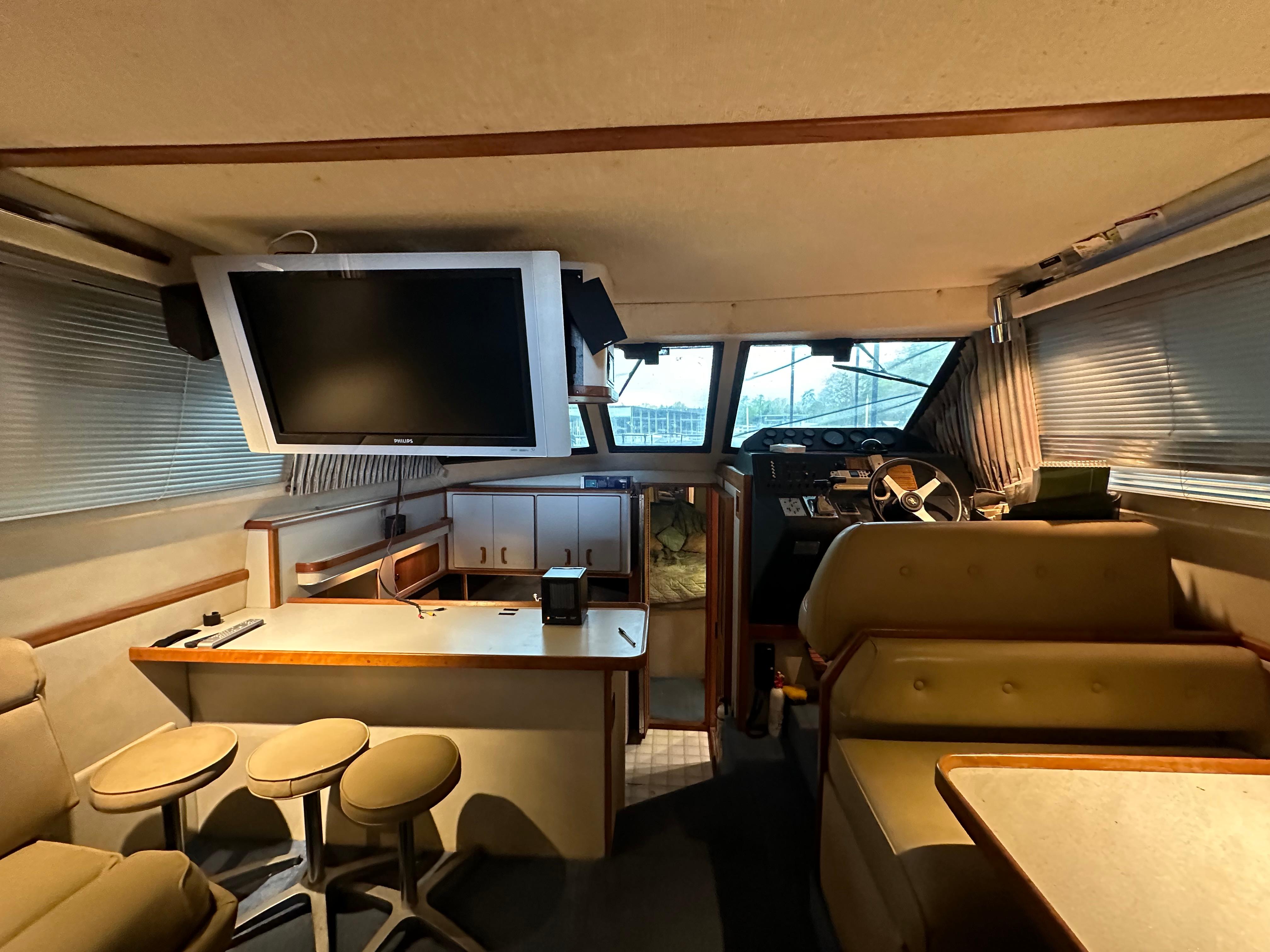 1991 Sea Ray 380 Aft Cabin Aft Cabin for sale - YachtWorld