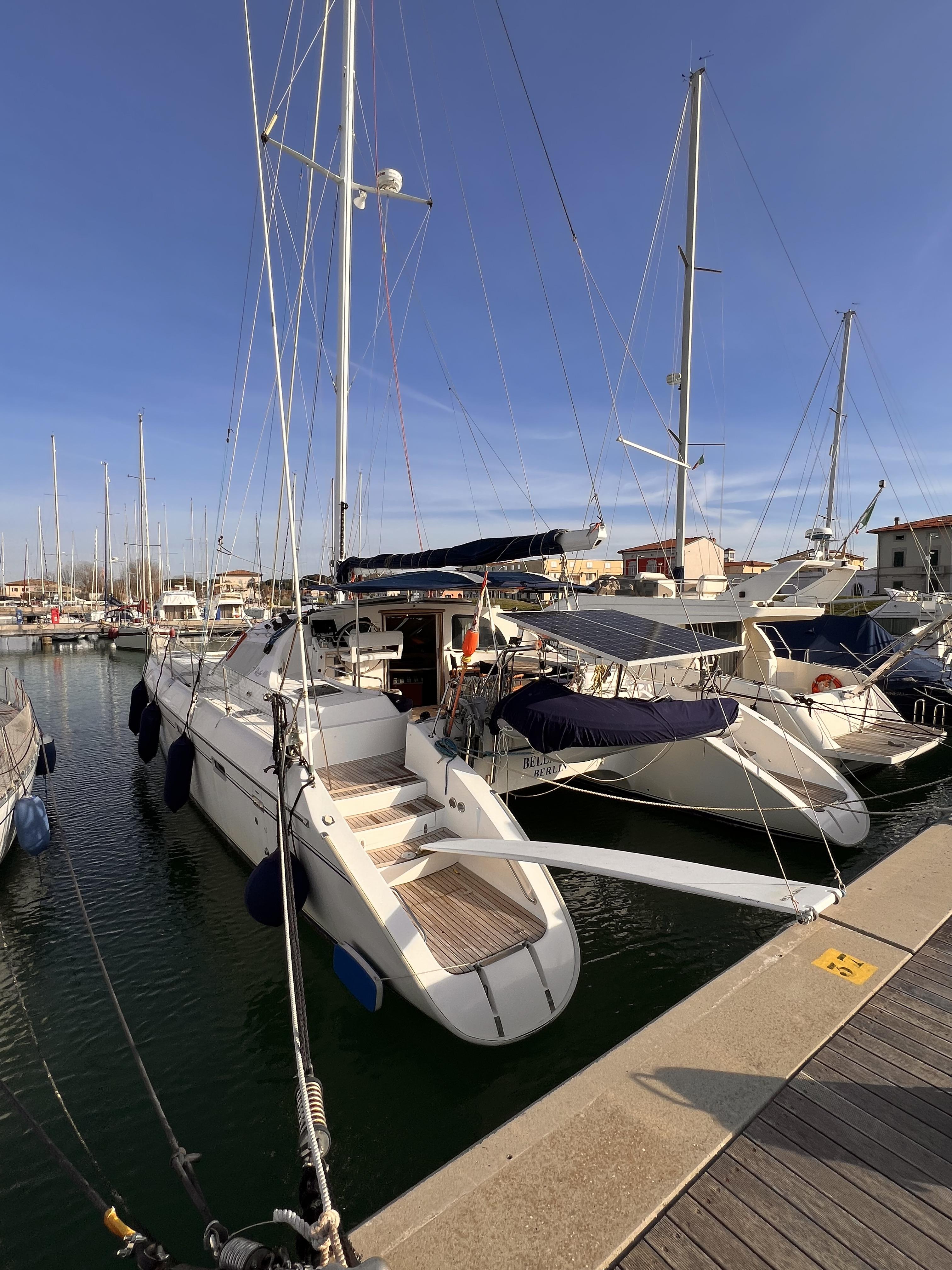 Used 2004 Alliaura Privilege 465 - La Spezia | TopBoats