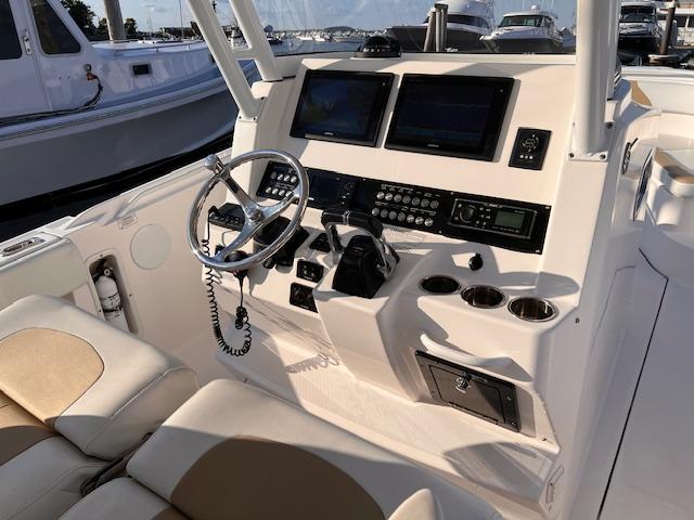 2015 Edgewater 280CC Saltwater Fishing for sale - YachtWorld