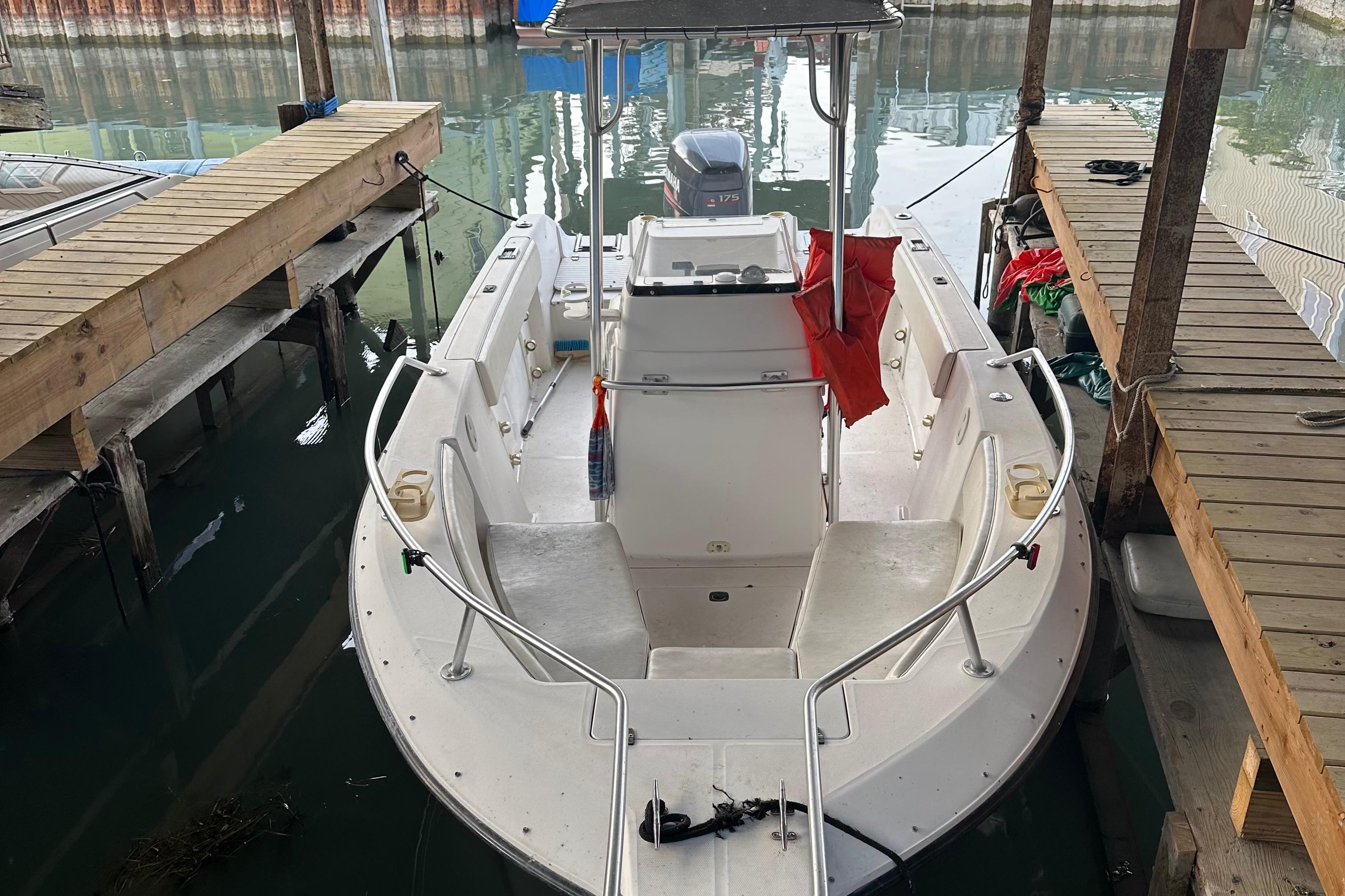 2005 Angler 21 Center Console Center Console for sale - YachtWorld