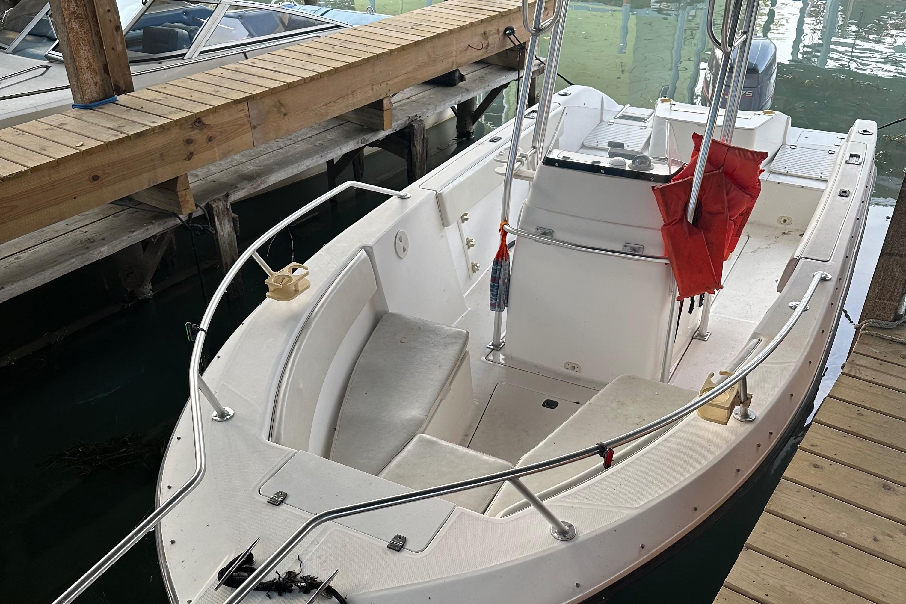 2005 Angler 21 Center Console Center Console for sale - YachtWorld