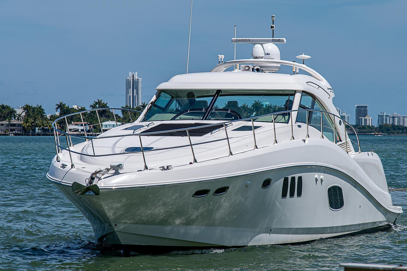 2010 Sea Ray 580 Sundancer Motor Yacht for sale - YachtWorld