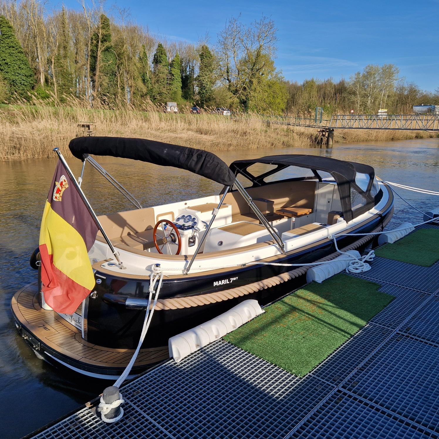 Maril boten te koop - YachtFocus