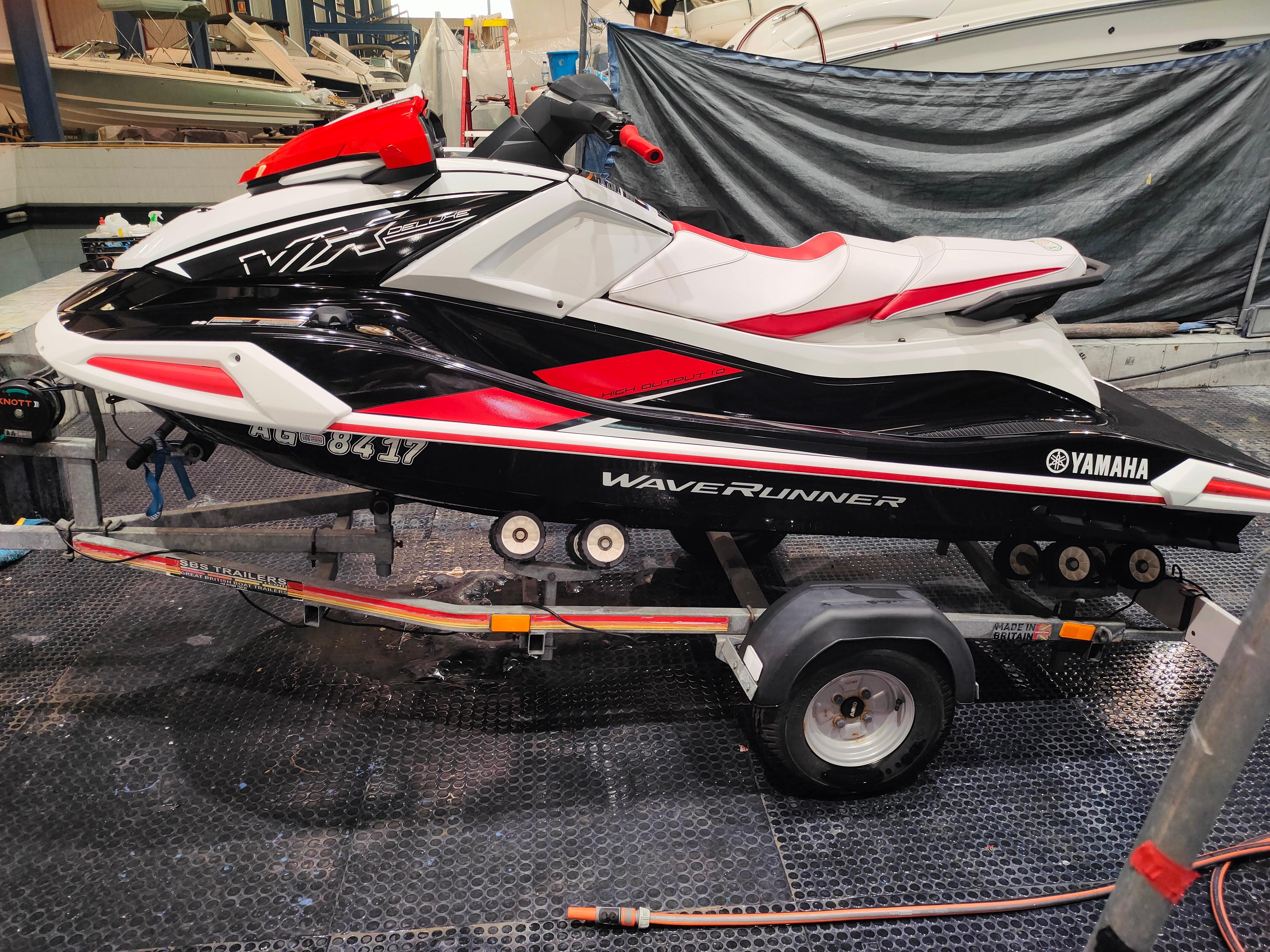 2021 Yamaha WaveRunner VX Deluxe Personal Watercraft for sale - YachtWorld
