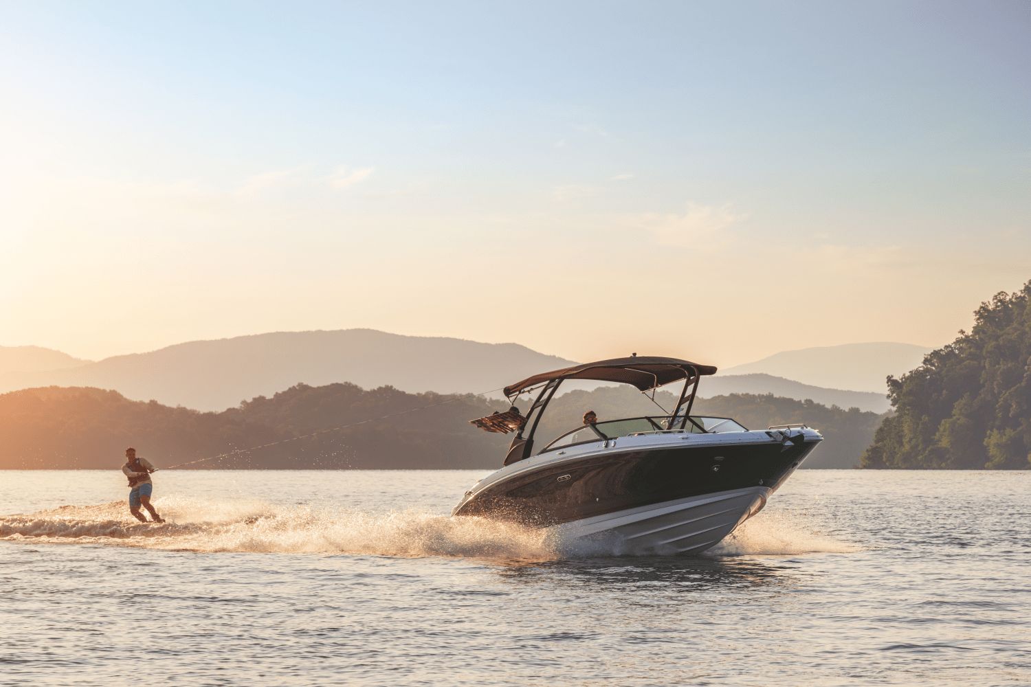 2026 Sea Ray SDX 290 Lanchas pequeñas en venta - YachtWorld