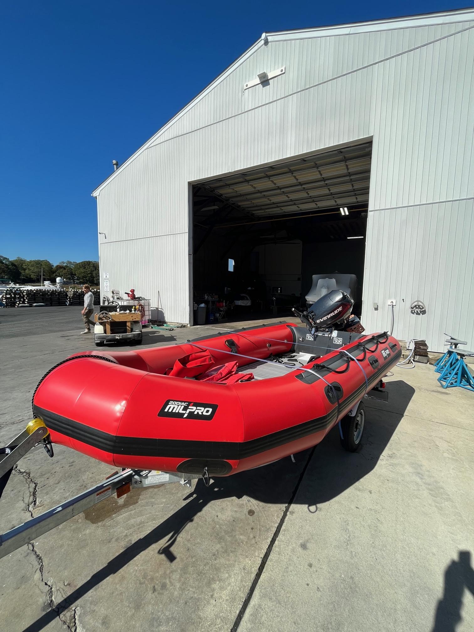 2021 Zodiac Milpro ERB 400 Andere Boote Kaufen - YachtWorld