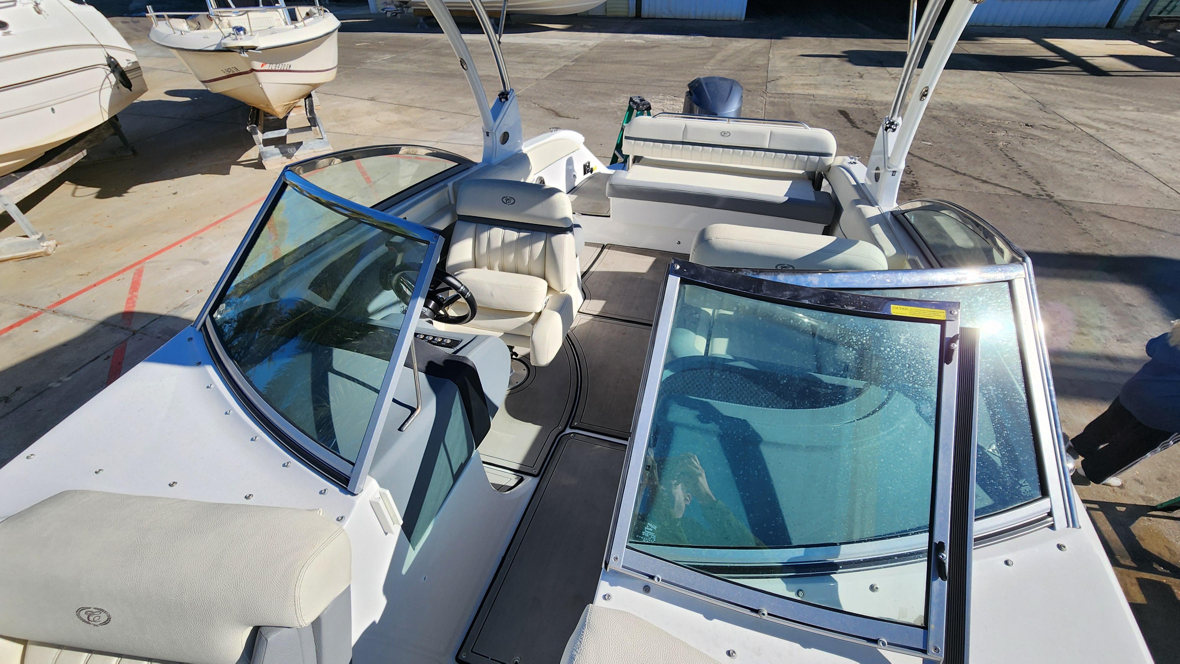 2021 Cobalt 25SC Runabout for sale - YachtWorld