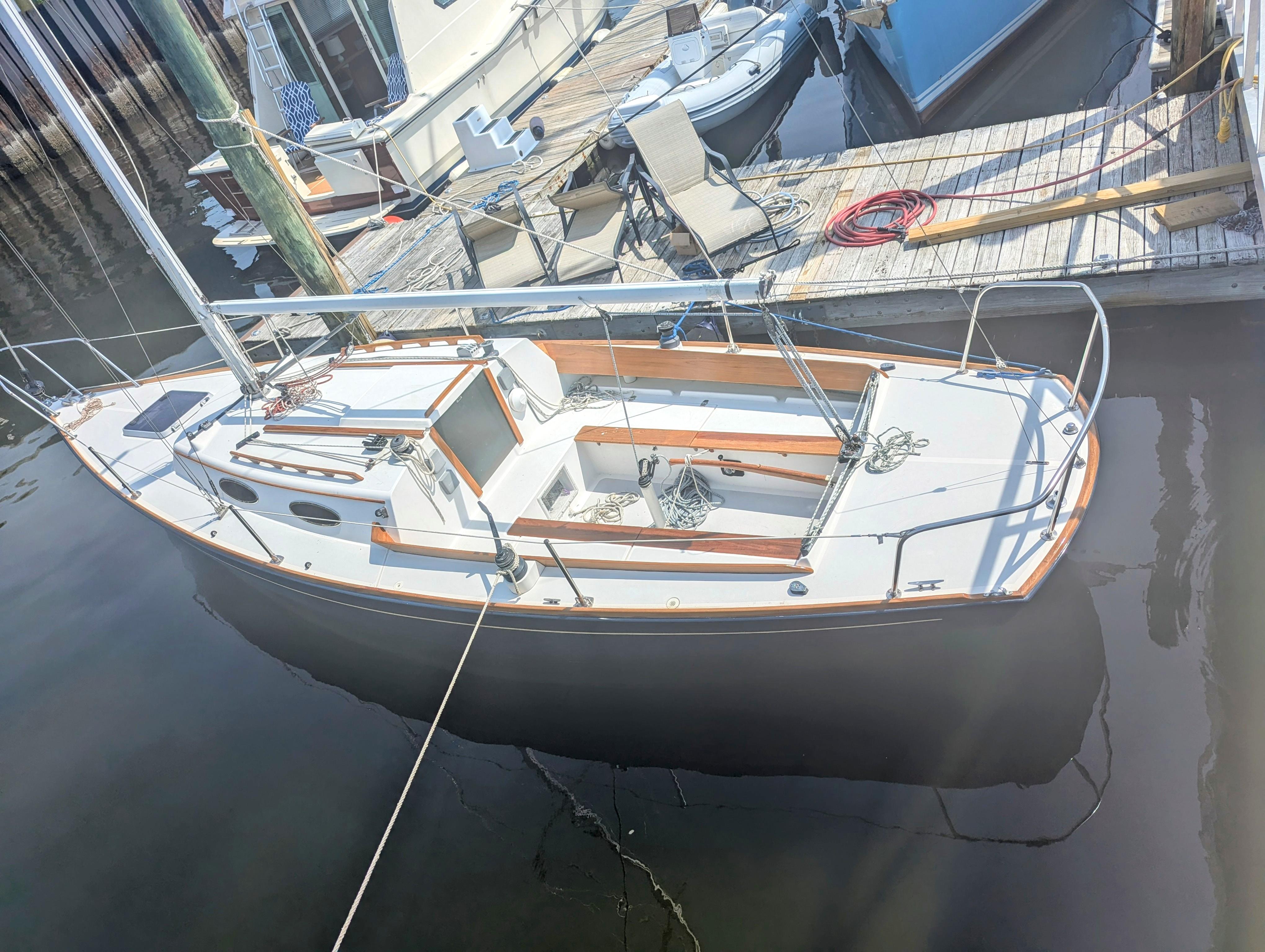 1992 Alerion Express 28 Cruiser for sale - YachtWorld