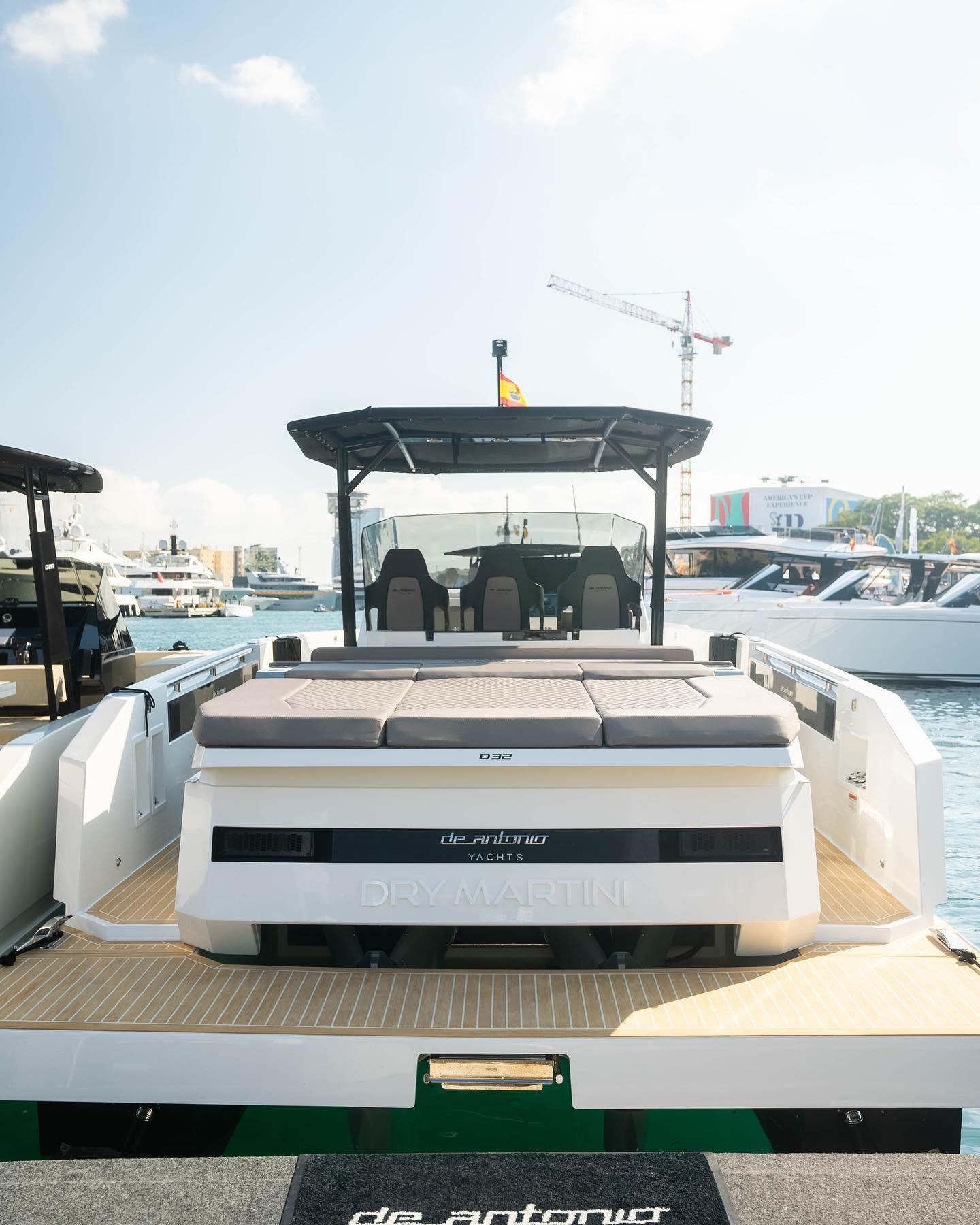 2024 De Antonio Yachts D32 OPEN Sports Cruiser for sale - YachtWorld