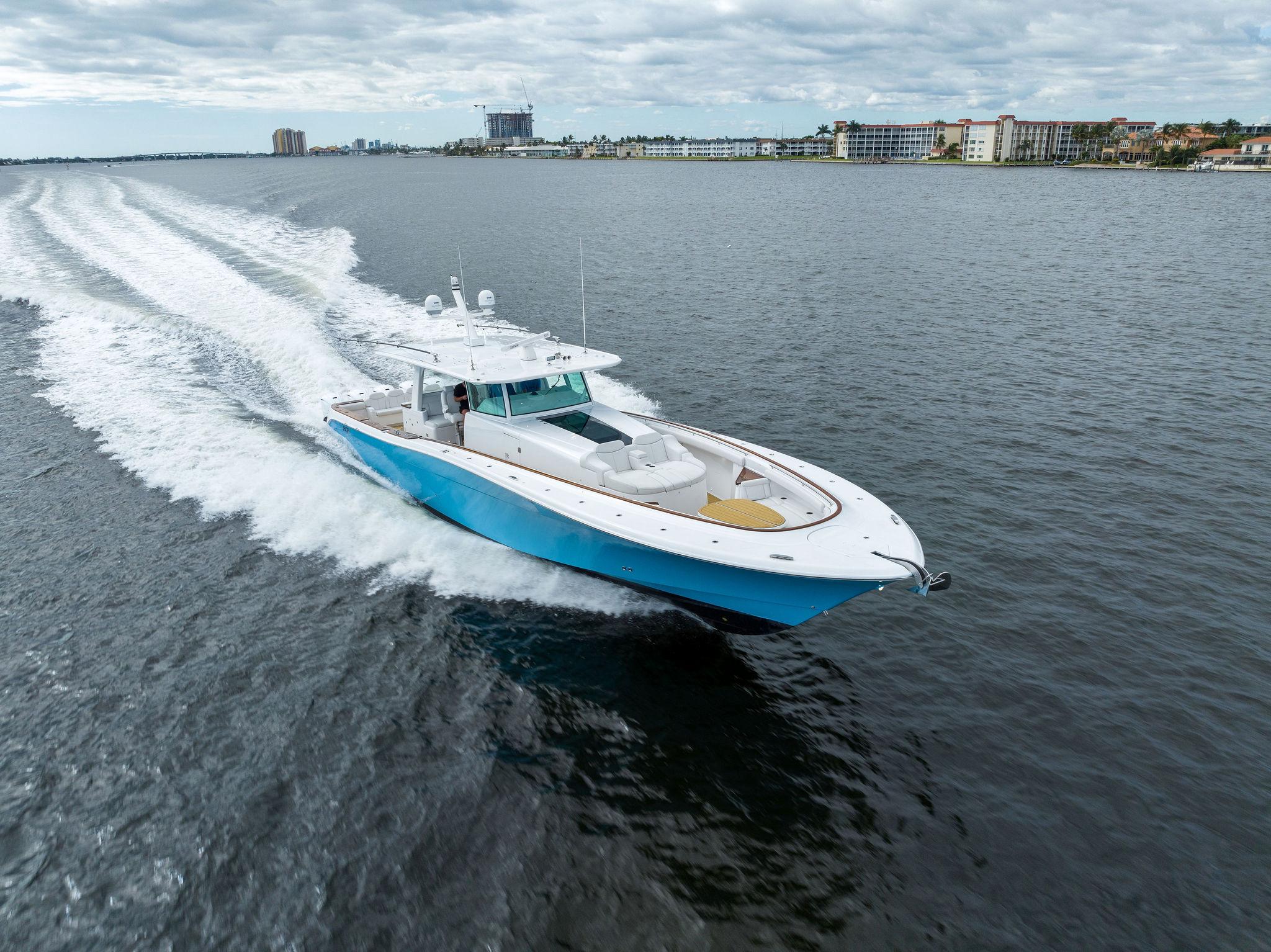 2021 HCB Estrella Center Console for sale - YachtWorld