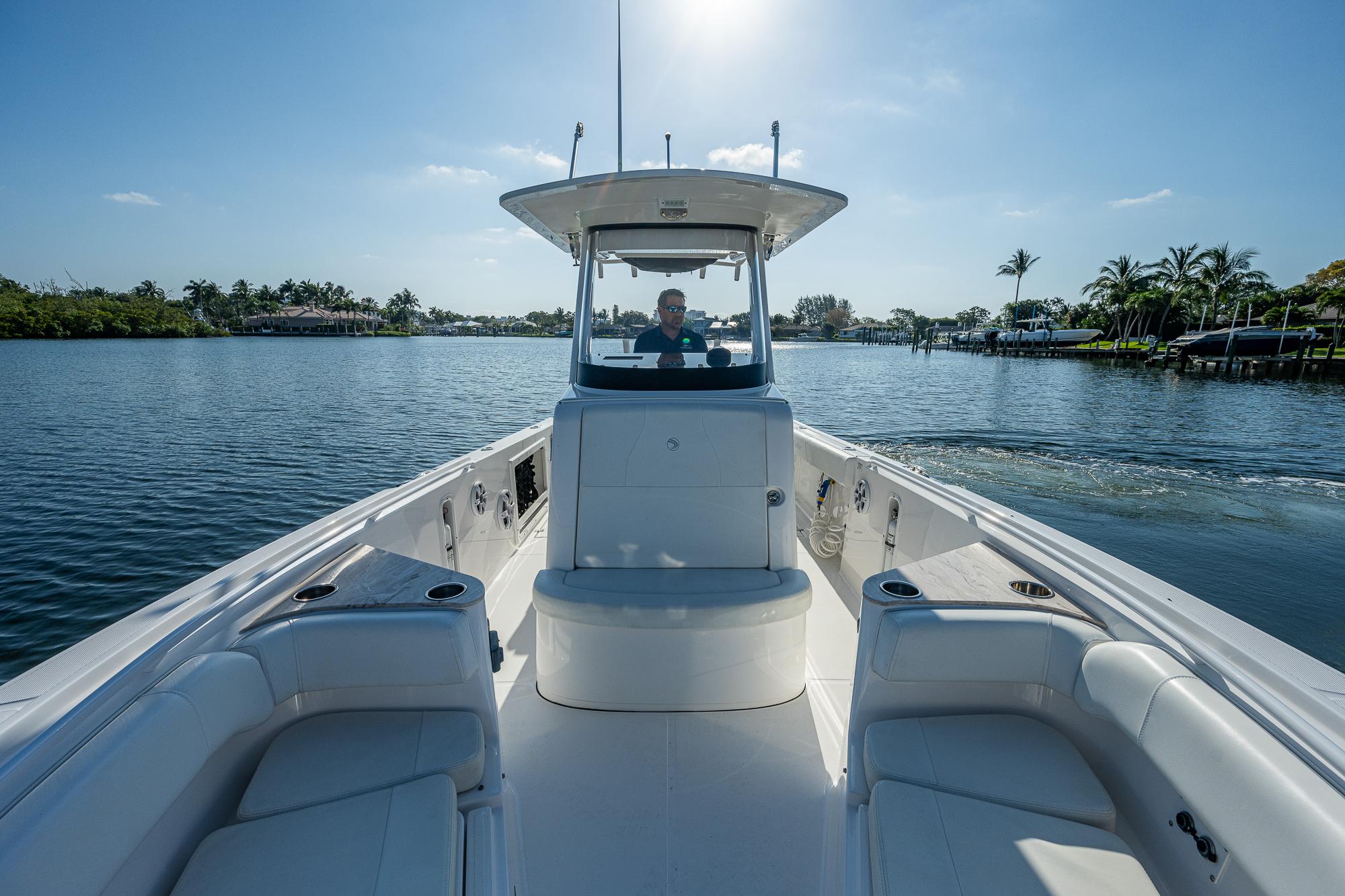 2016 Edgewater 262CC Center Console for sale - YachtWorld