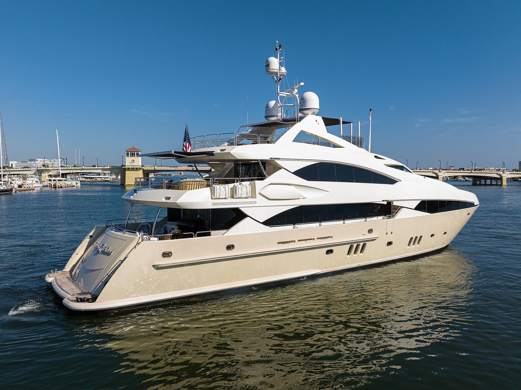 Sullivan's Island Motor Yachts Sunseeker for sale - YachtWorld