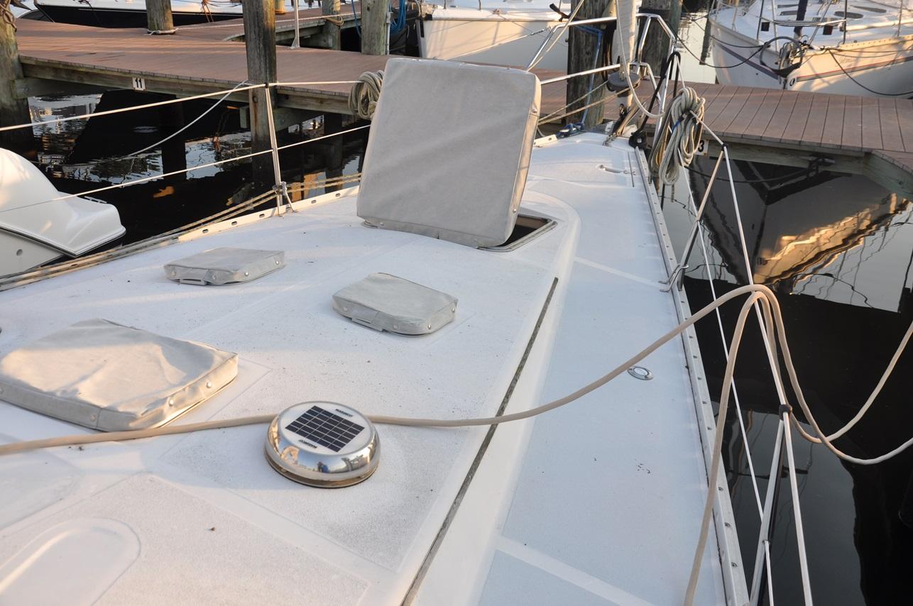 1989 Hunter Legend 40 Cruiser for sale - YachtWorld
