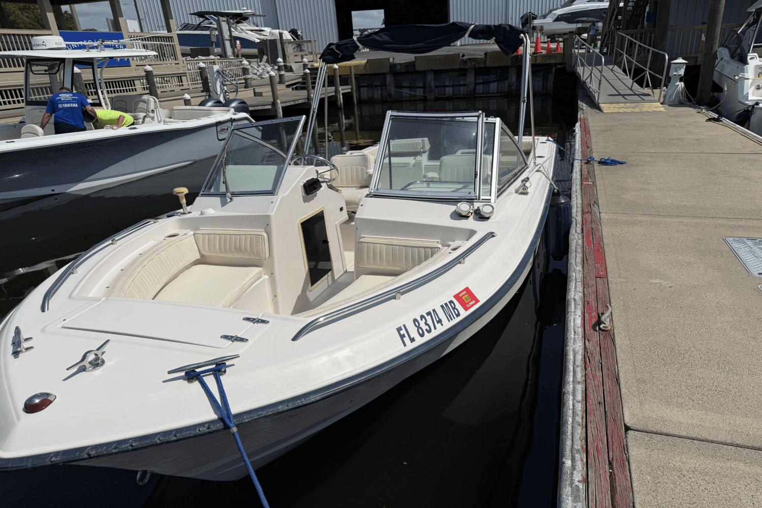 2002 Grady-White 223 Dual Console Dual Console for sale - YachtWorld