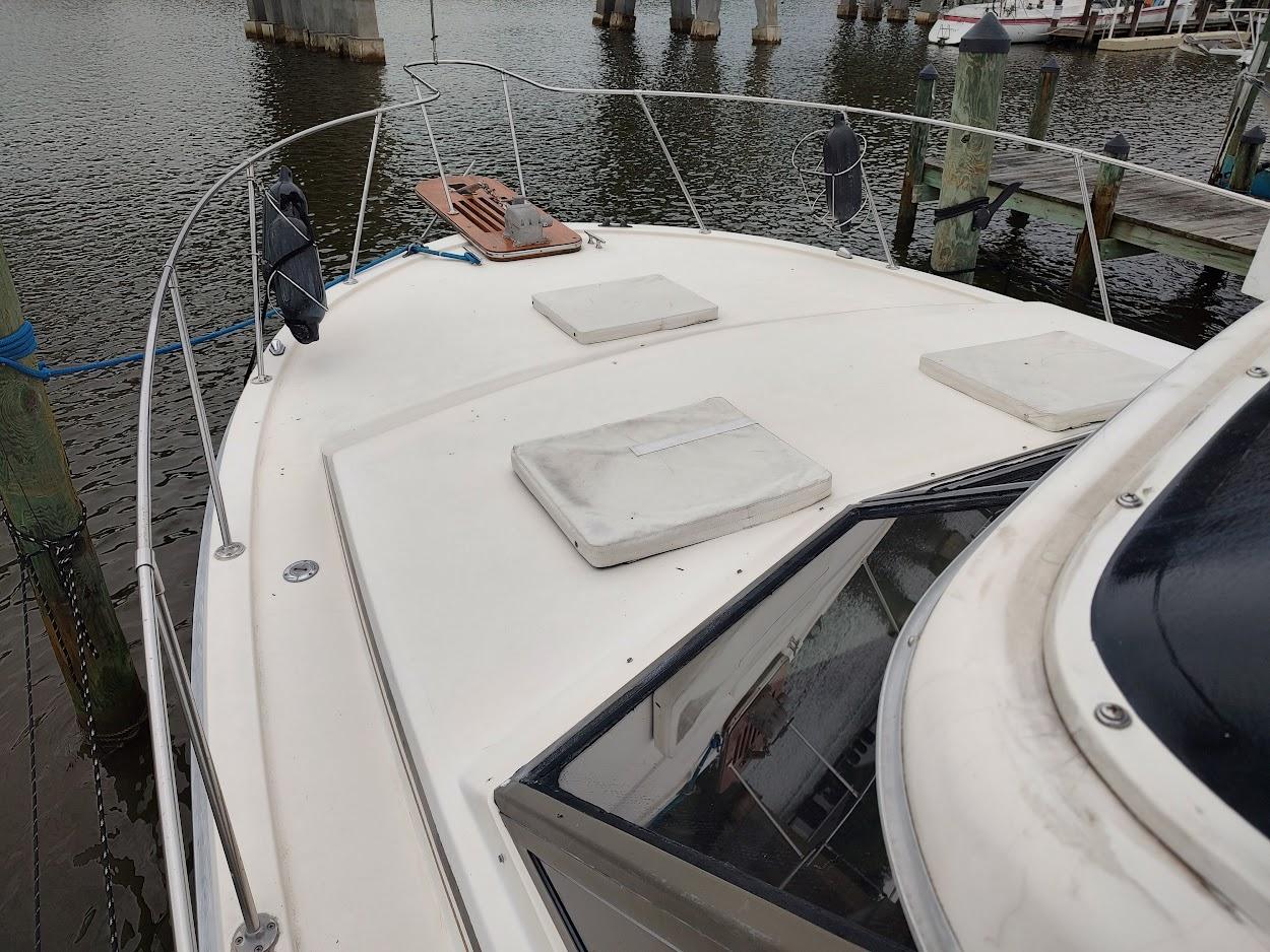 1988 Trojan F32 Sedan Sport Fishing for sale - YachtWorld