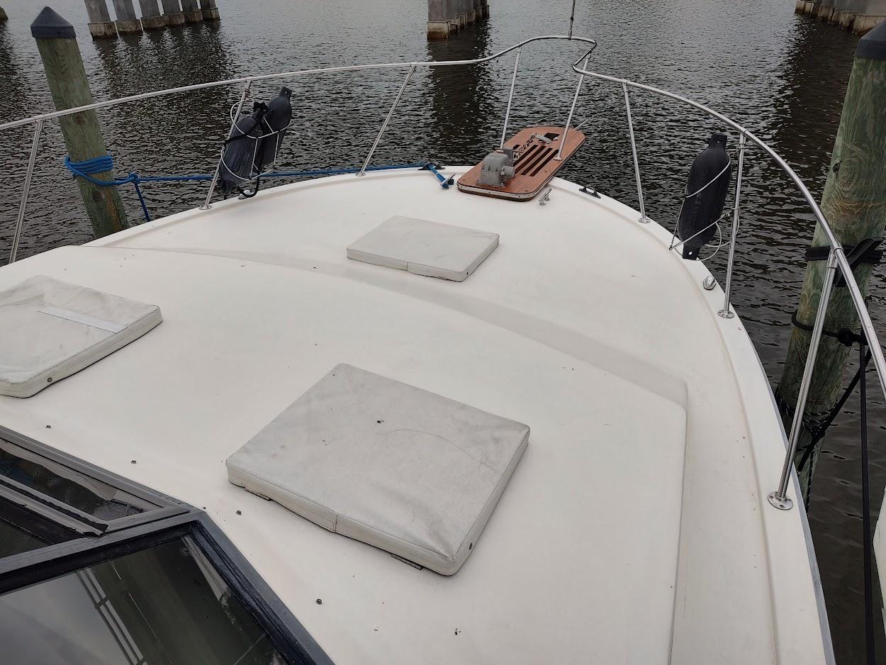 1988 Trojan F32 Sedan Sport Fishing for sale - YachtWorld