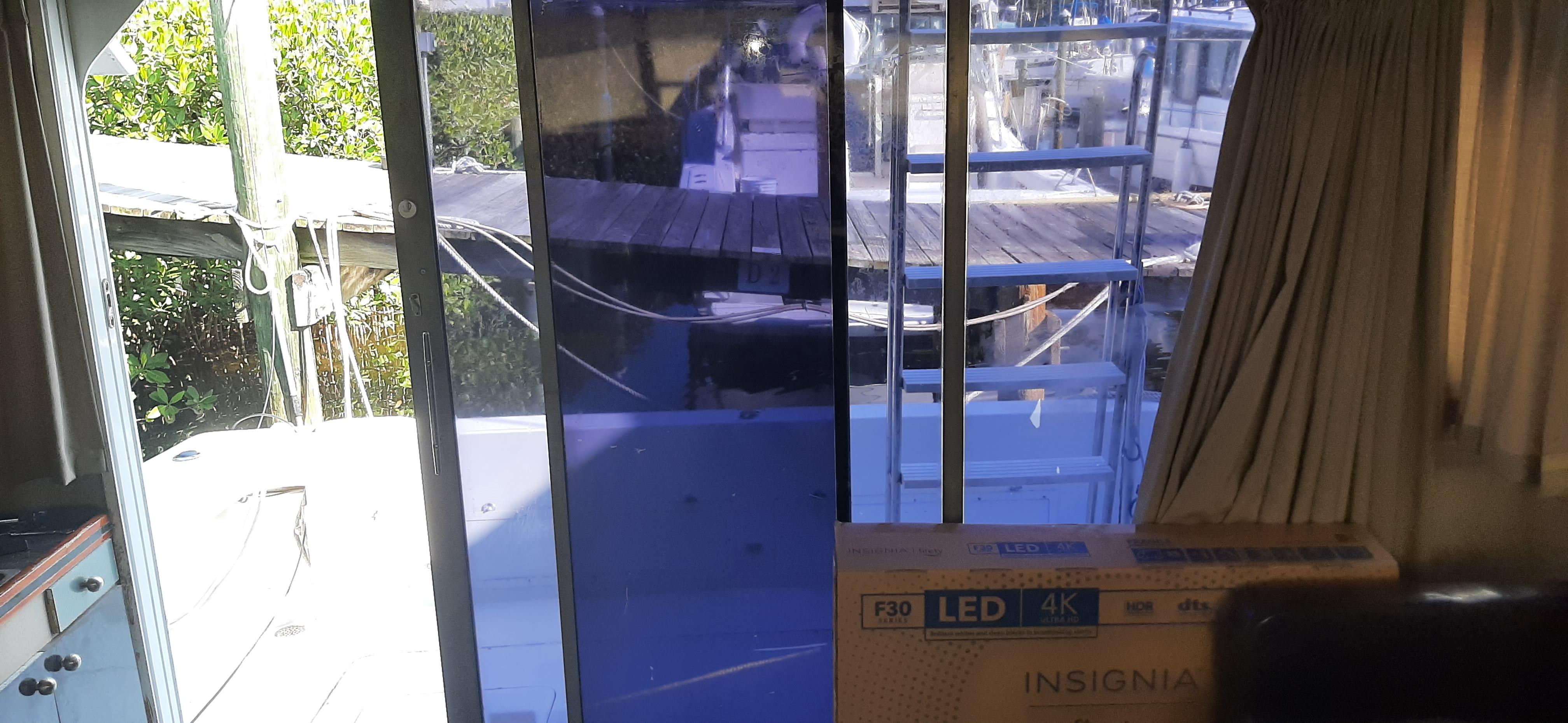 1985 Trojan 11 Meter Sedan Convertible for sale - YachtWorld