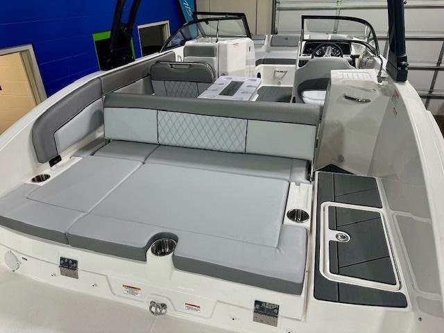 2024 Bayliner DX2250 Deck for sale - YachtWorld