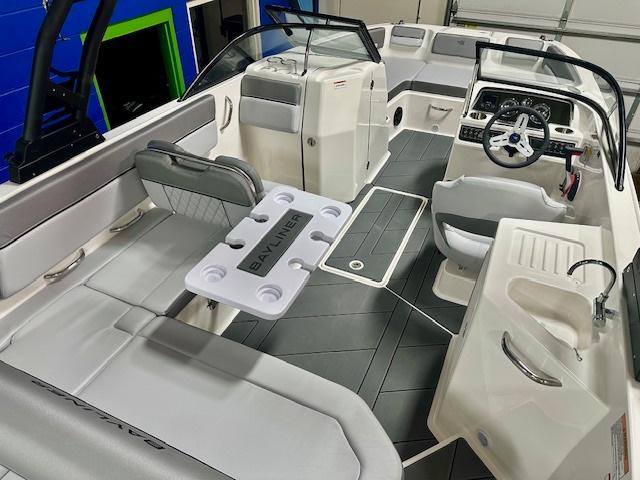 2024 Bayliner DX2250 Deck for sale - YachtWorld