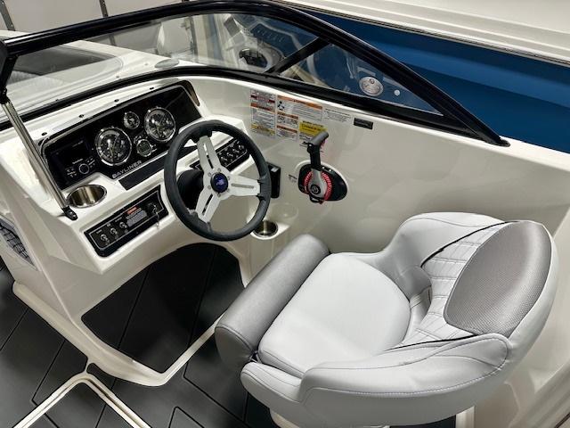 2024 Bayliner DX2250 Deck for sale - YachtWorld