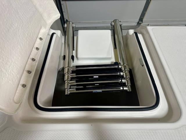 2024 Bayliner DX2250 Deck for sale - YachtWorld