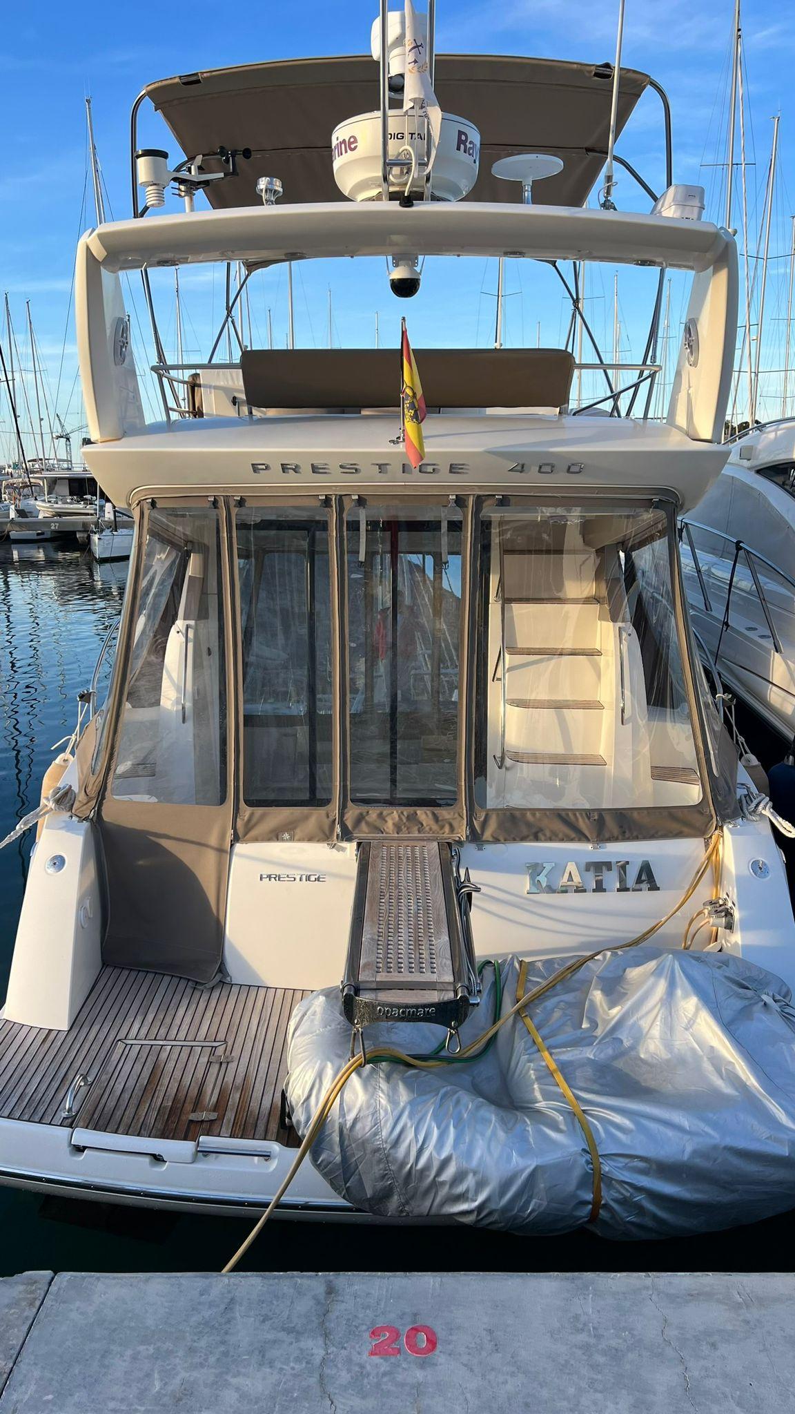 2011 Jeanneau PRESTIGE 400 Sports Cruiser for sale - YachtWorld