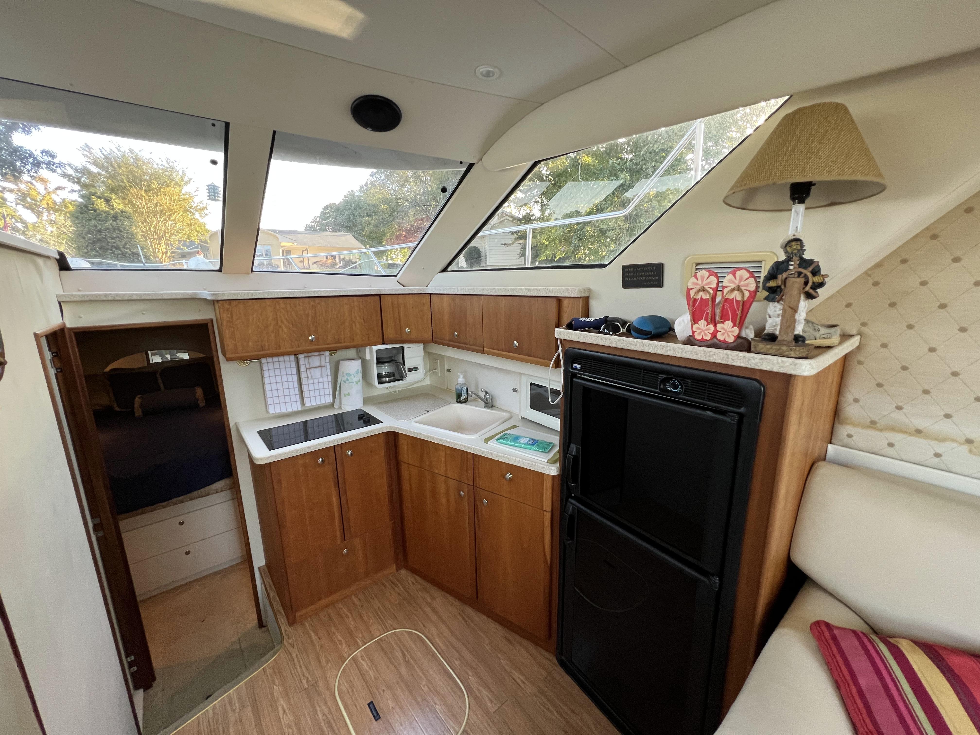 2000 Silverton 35 Convertible Motor Yachts for sale - YachtWorld