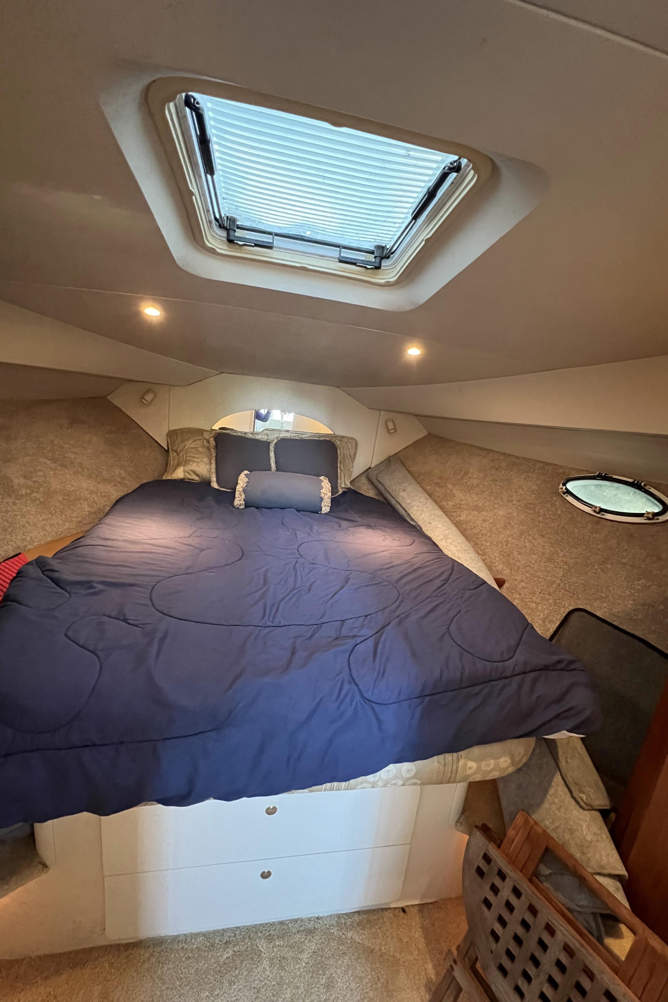 2000 Silverton 35 Convertible Motor Yachts for sale - YachtWorld