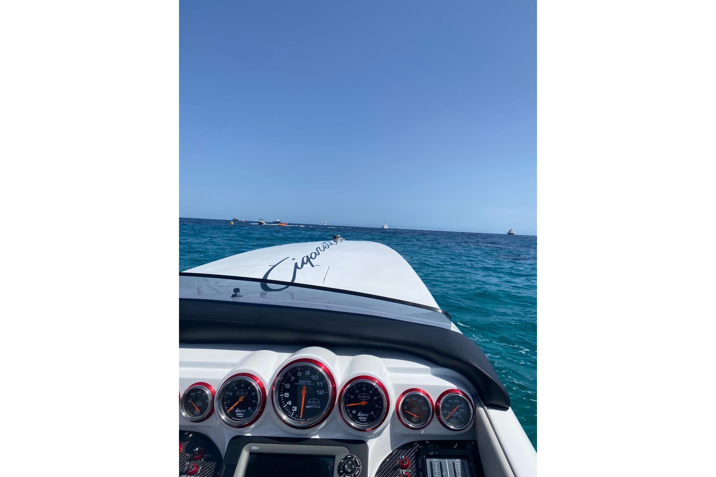 2008 Cigarette 39' Top Gun Unlimited High Performance for sale - YachtWorld