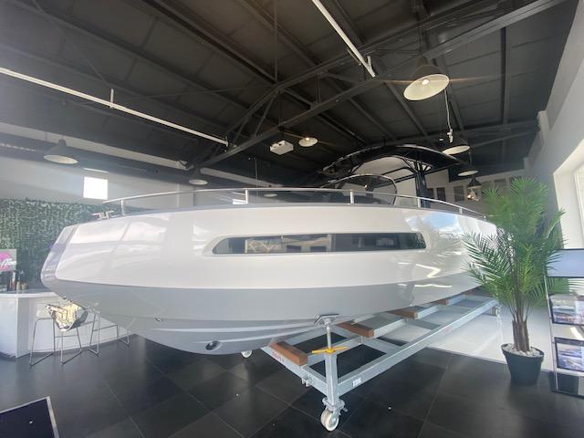 2023 Invictus GT 280 Motor Yachts for sale - YachtWorld