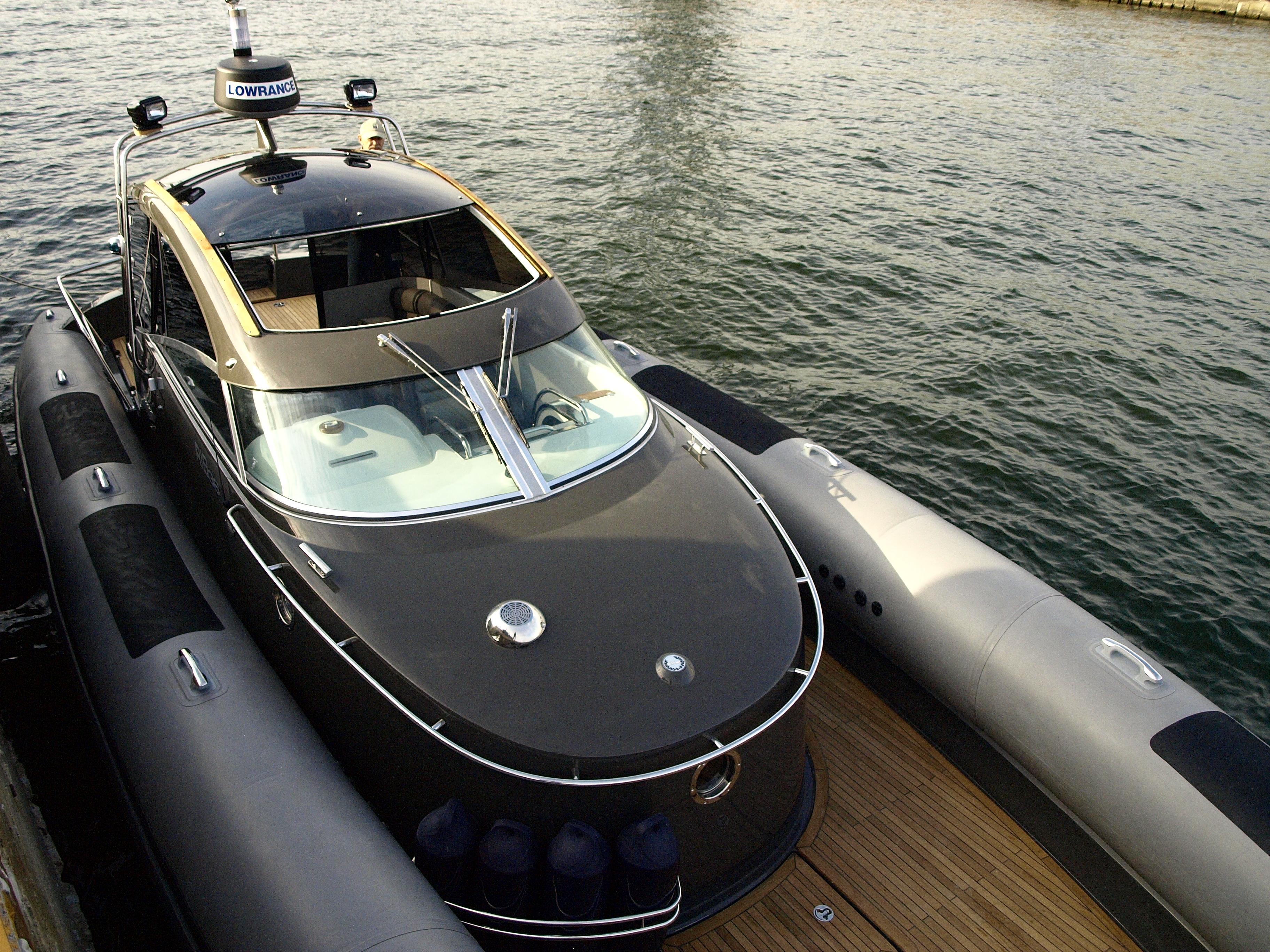 Ridas RIB 36 Explorer | 11m | 2009 | Boats and Outboards