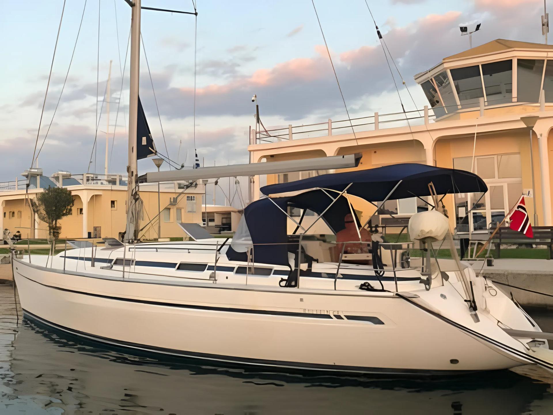 2002 Bavaria 38 Cruiser Cruiser for sale - YachtWorld