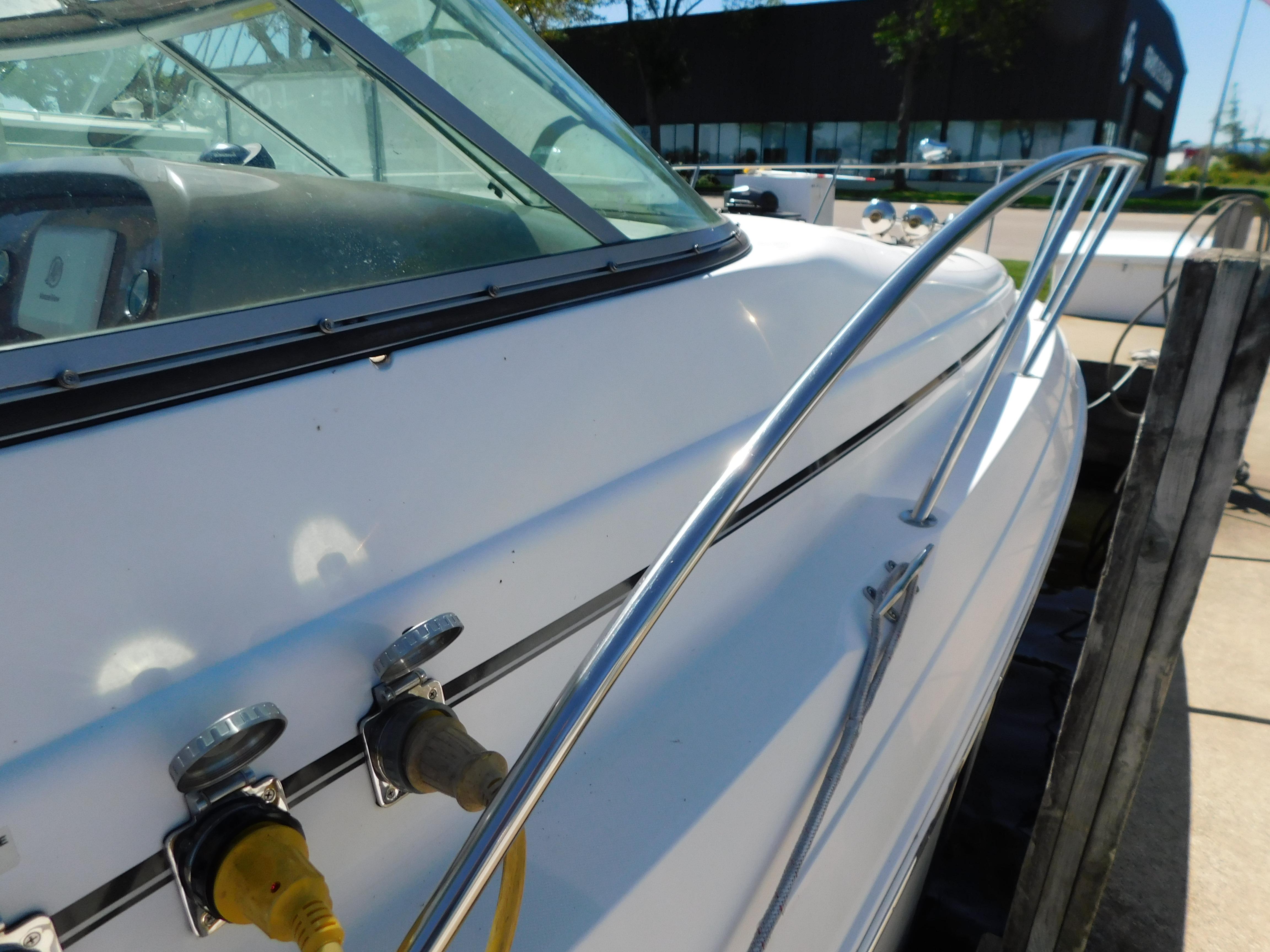 2009 Rinker 360 Express Cruiser Motorcruiser Kaufen - YachtWorld