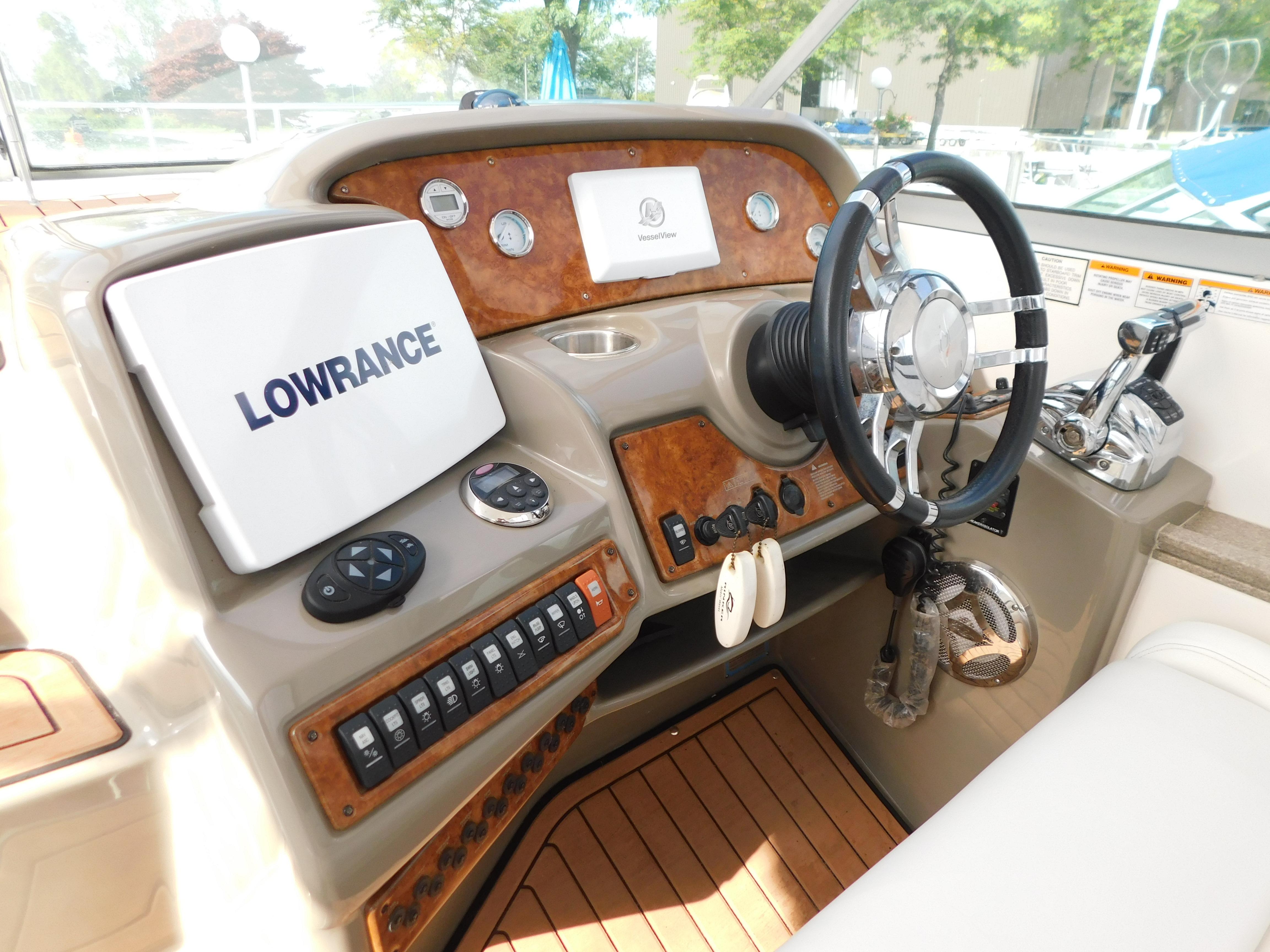 2009 Rinker 360 Express Cruiser Barche da crociera in vendita- YachtWorld