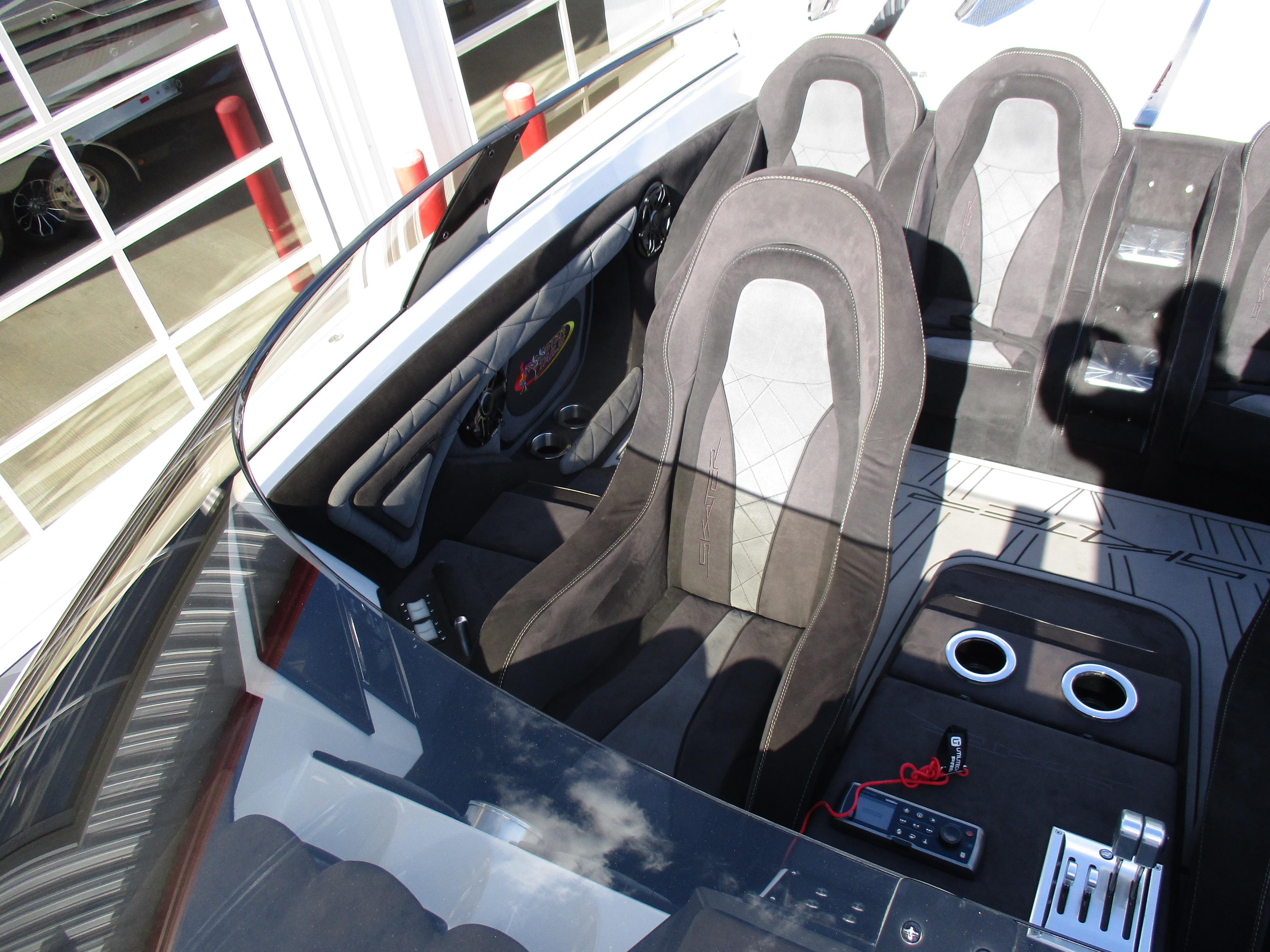 2015 Skater 46 Custom Race Boat High Performance for sale - YachtWorld