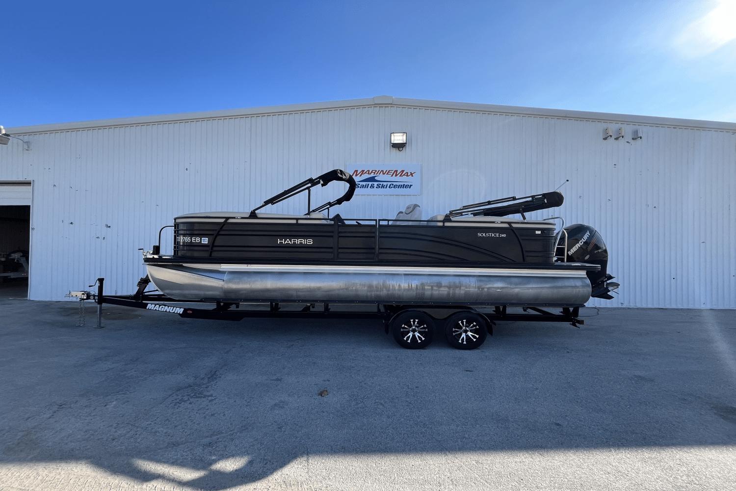 2018 Harris Solstice Pontoon for sale - YachtWorld